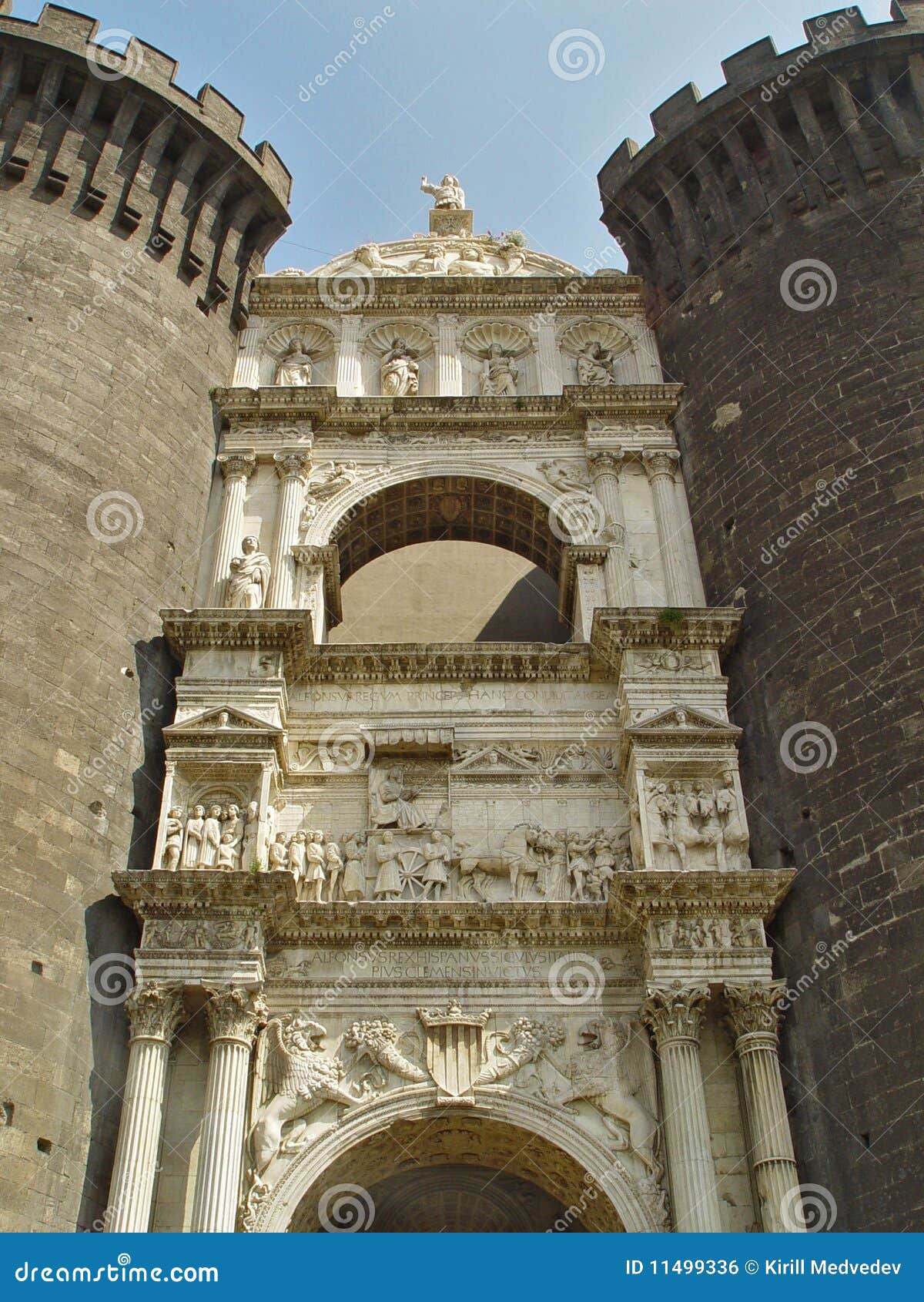 Under-gate Sculpture at Medieval Castle Stock Photo - Image of landmark ...