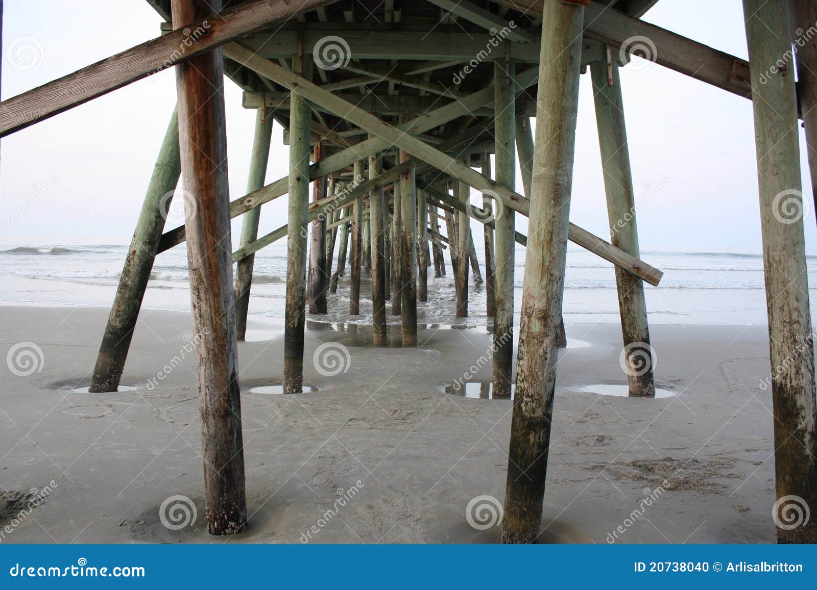 Under Pier stock photo. Image of waves, tide, ocean, dock - 20738040