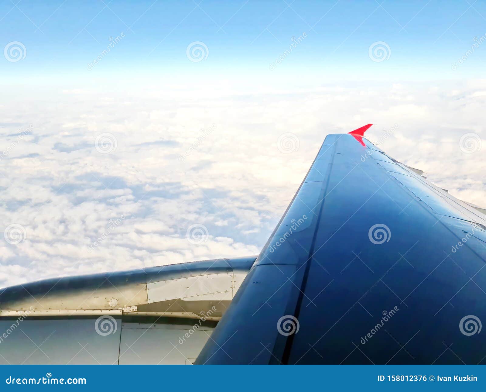 Under the Wing of a Plane. Panoramic Views of Heaven and Earth from the ...