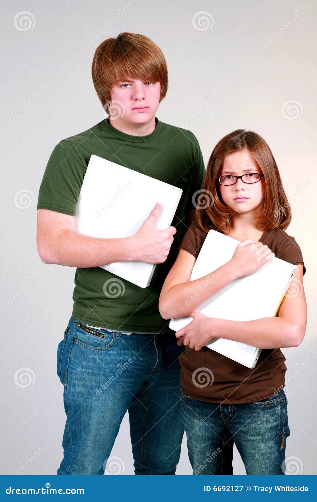 Underachievers stock afbeelding. Image of fronsen, uitdrukking - 6692127