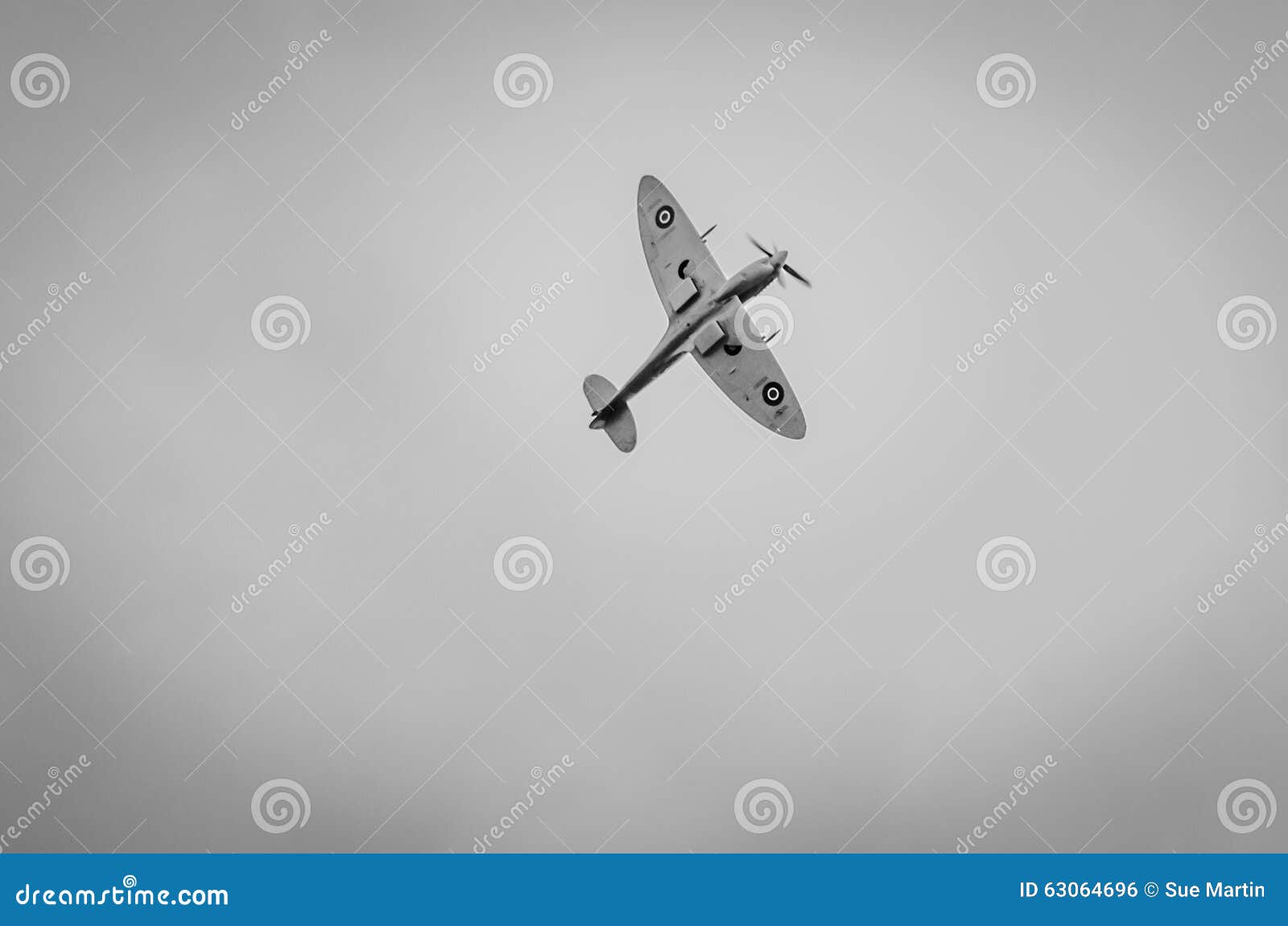 Undercarriage of a Spitfire Aeroplane in Flight - Greyscale Stock Photo ...