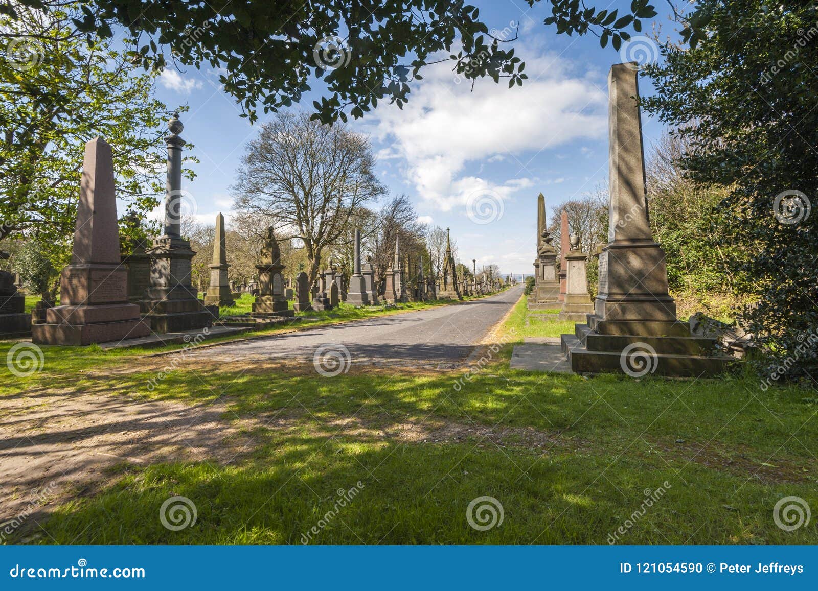 Undercliffe Cemetery, Bradford Editorial Image - Image of remembrance ...