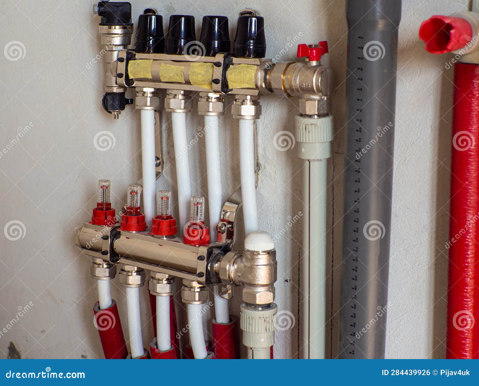 Underfloor Heating Installation Stock Photo - Image of heater, tube ...