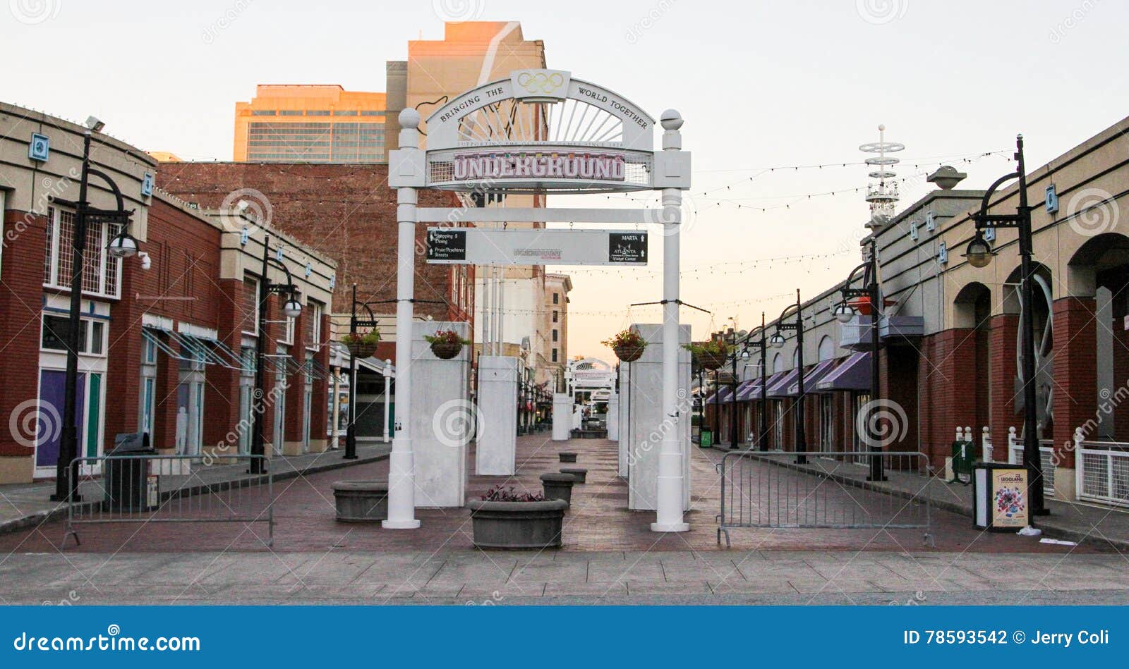 The Underground, Atlanta, GA. Editorial Photography - Image of night ...