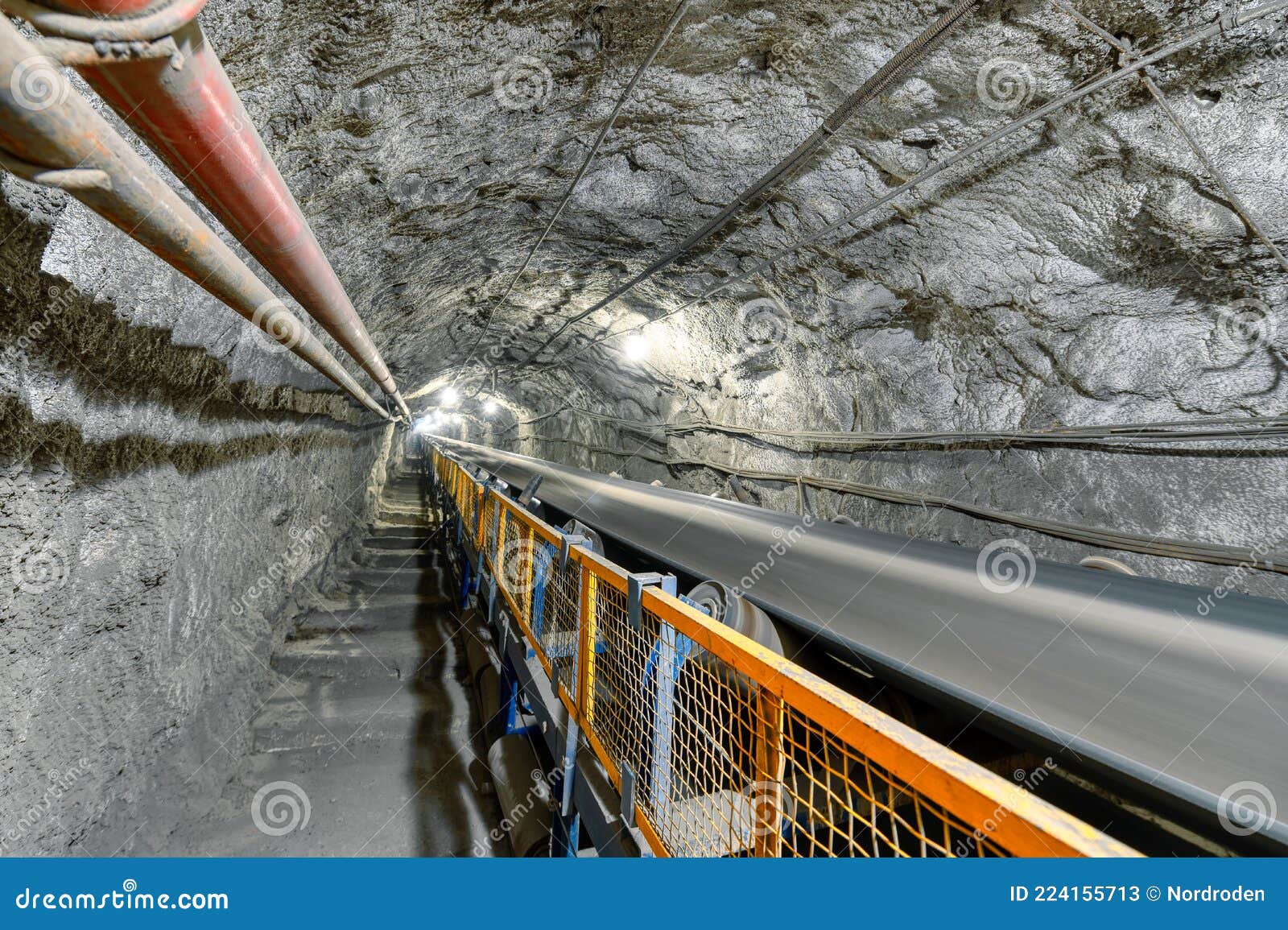 Underground Belt Conveyor for Transporting Ore To the Surface Stock ...