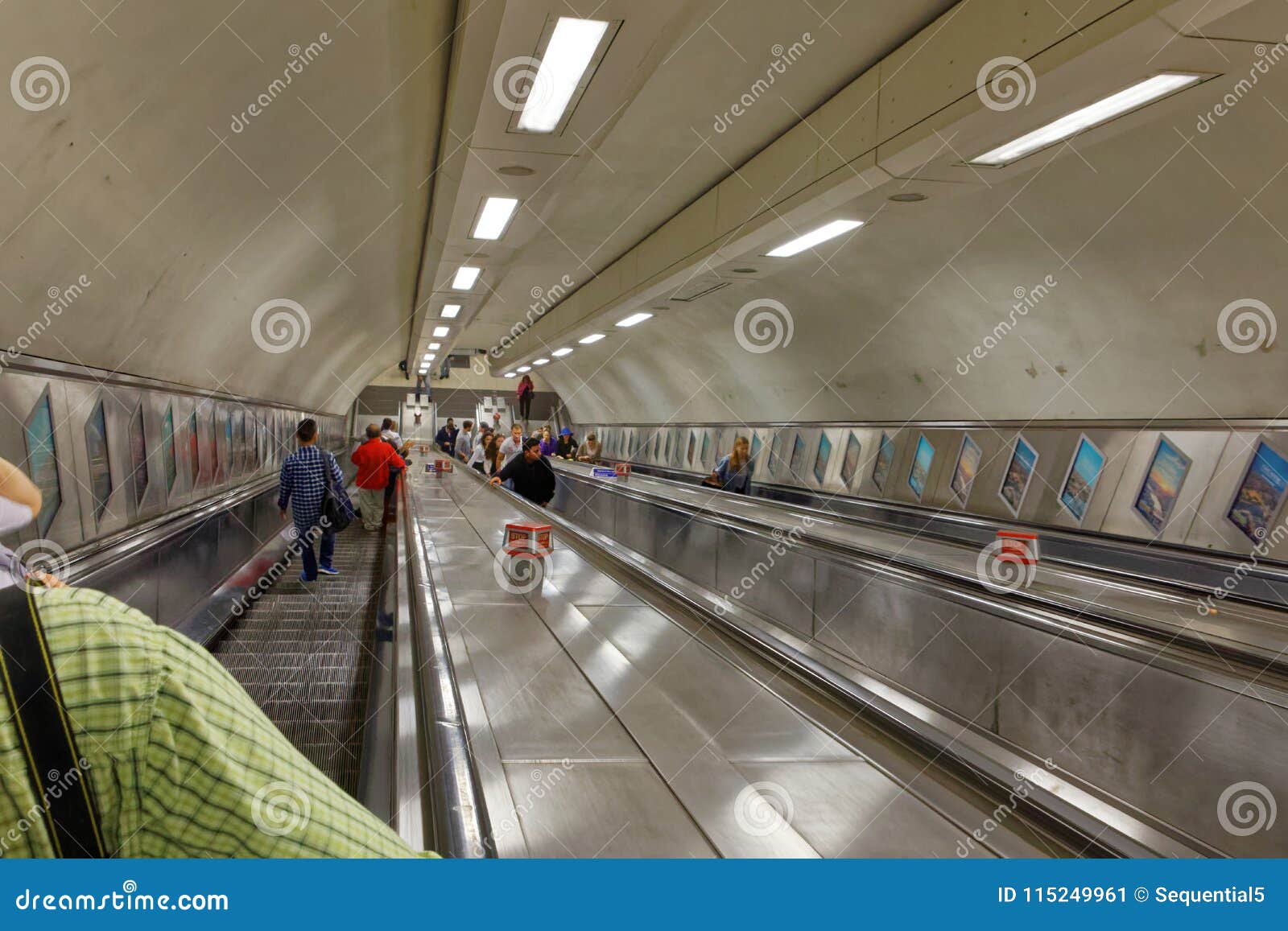 Underground Escalator Down To the Lower Level Editorial Photo - Image ...
