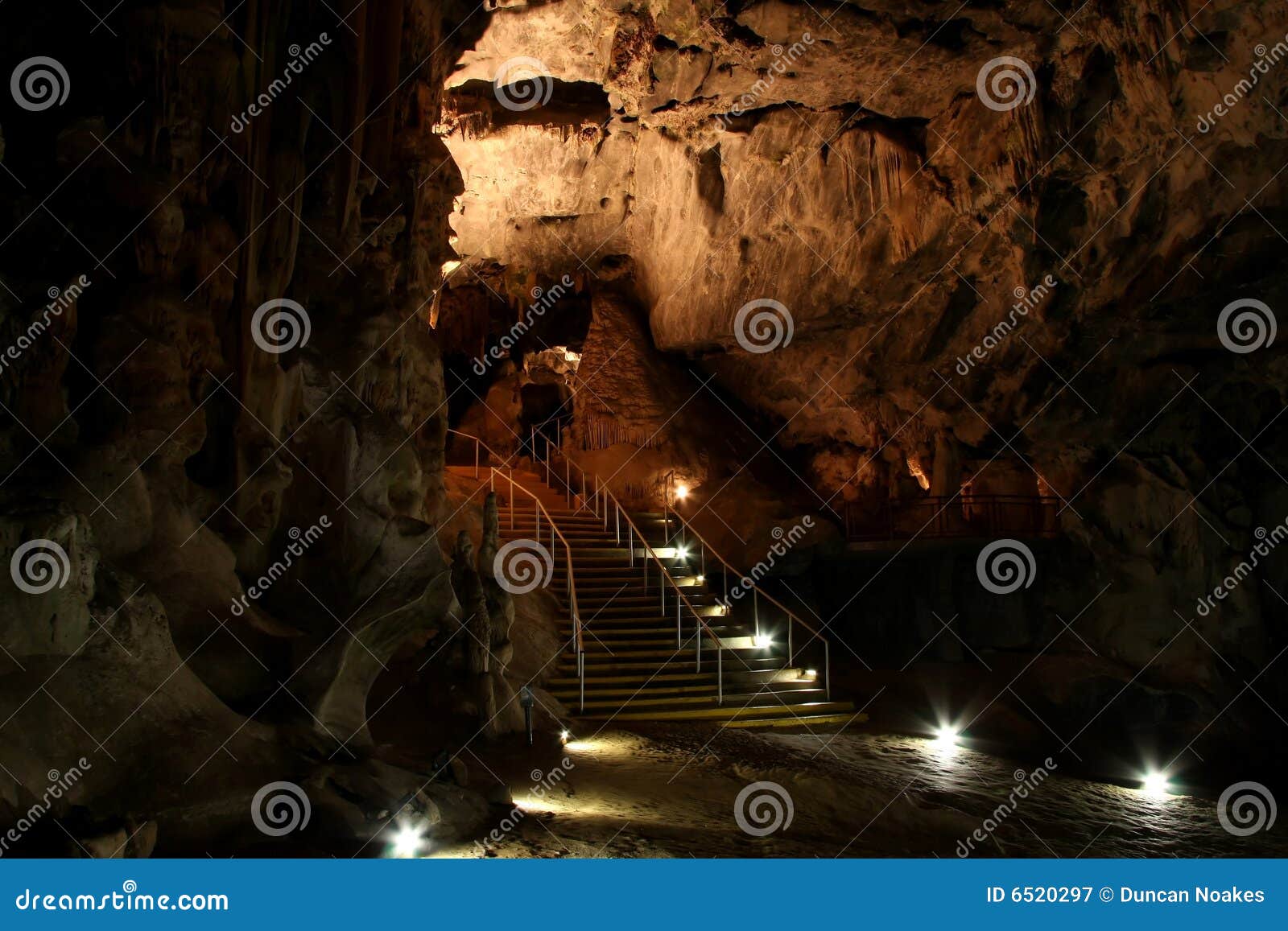 Underground Limestone Cavern Stock Image - Image of caves, rock: 6520297