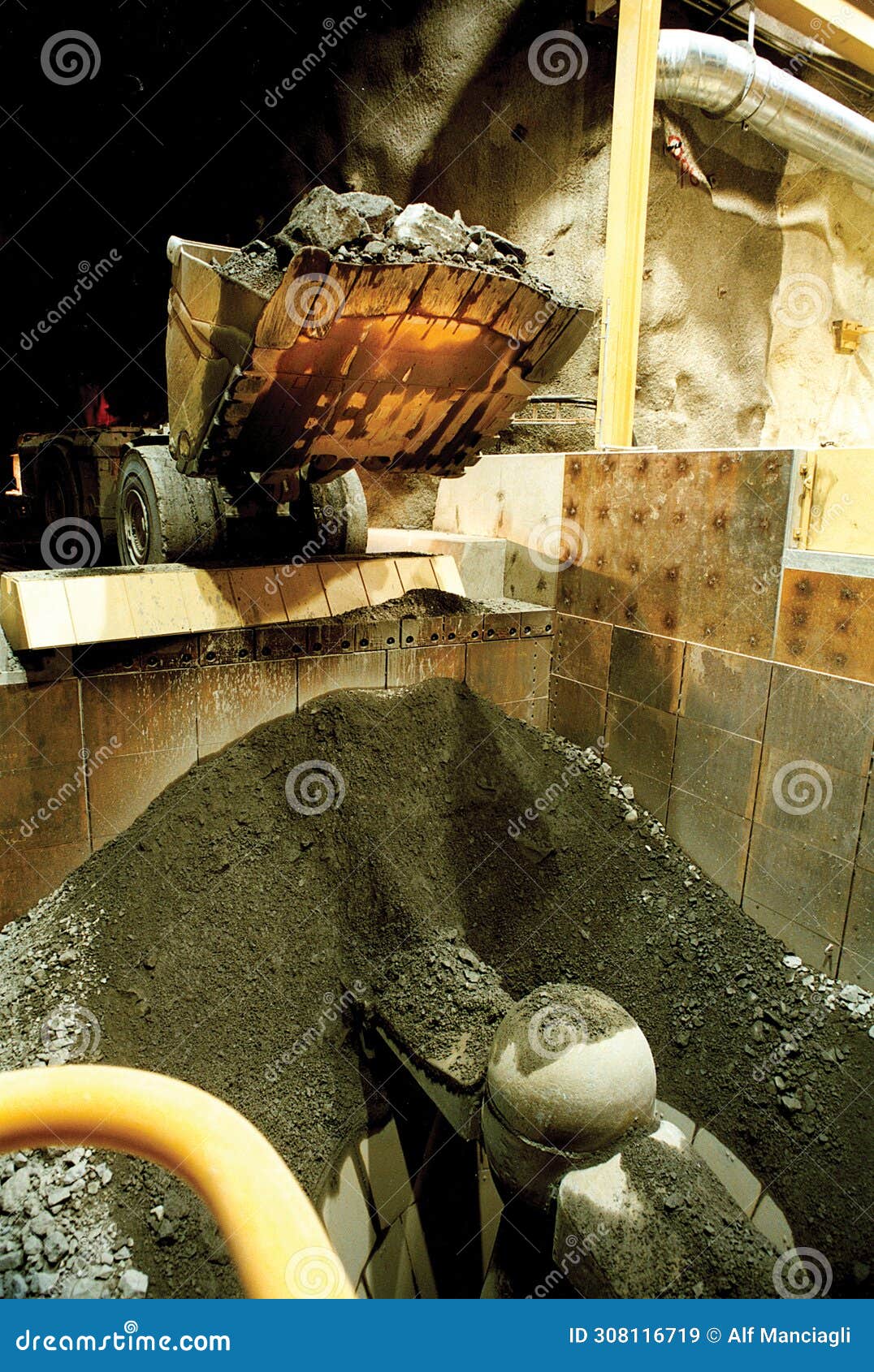 Underground loader. stock image. Image of steel, bucket - 308116719