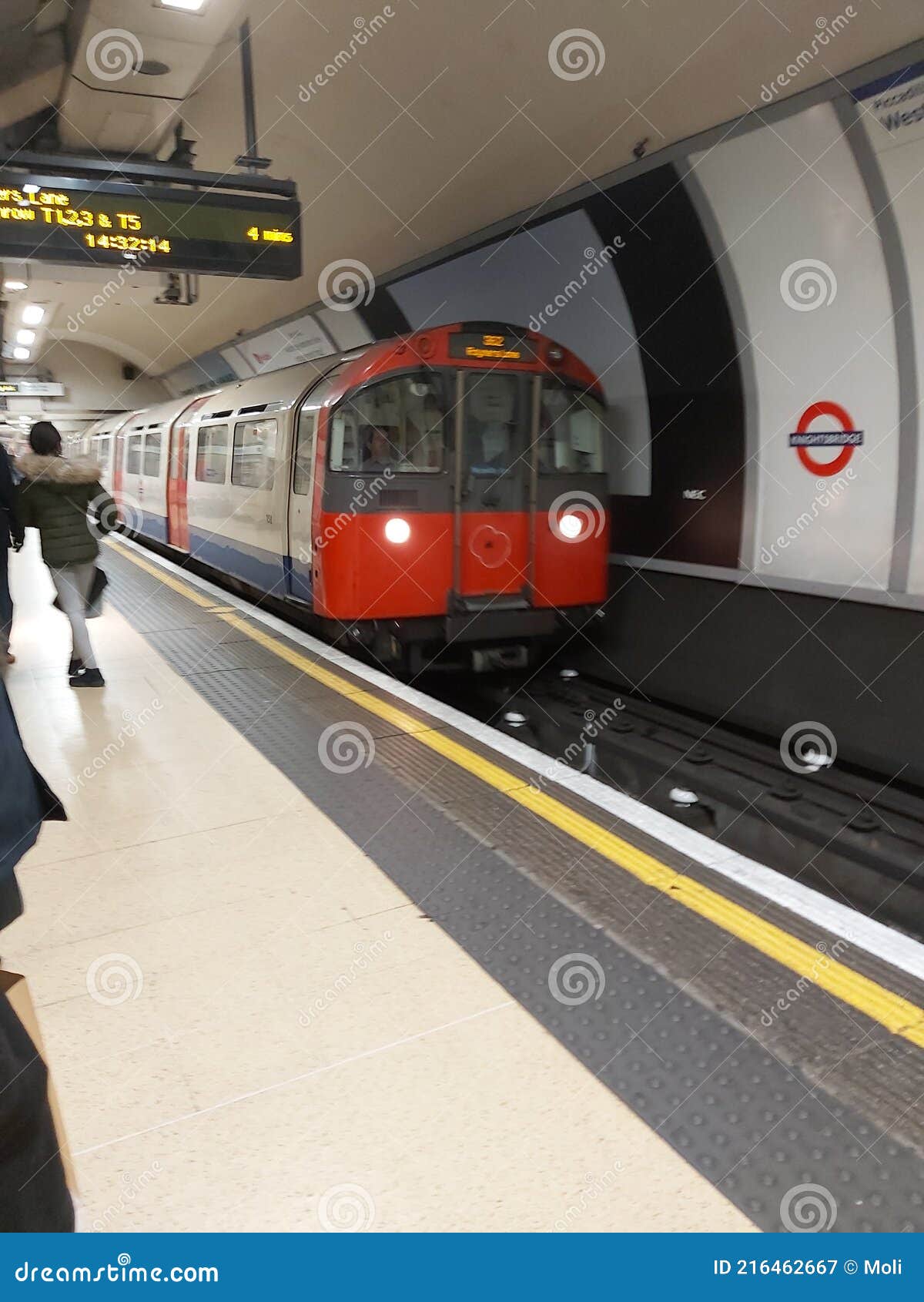 Underground Metro Train Wembley Stadium Editorial Photography - Image ...