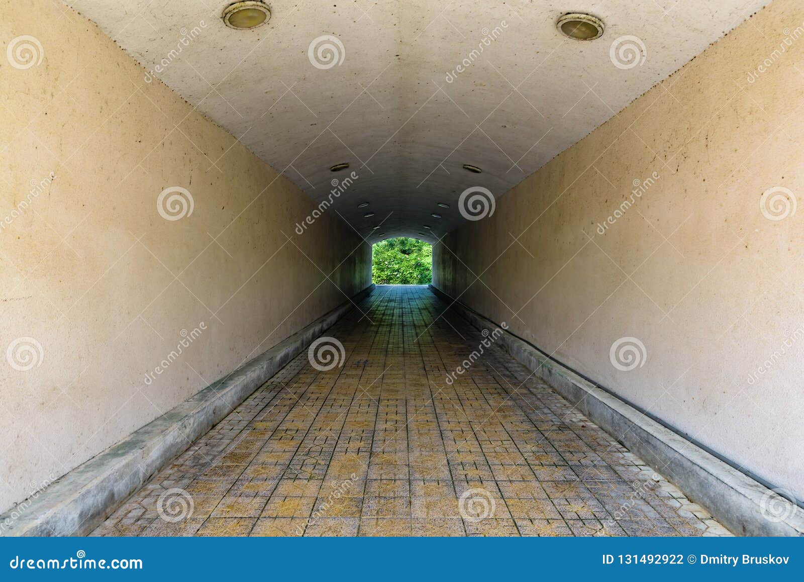 Underground Pedestrian Tunnel through Ceiling Ceiling Arch Stock Photo ...