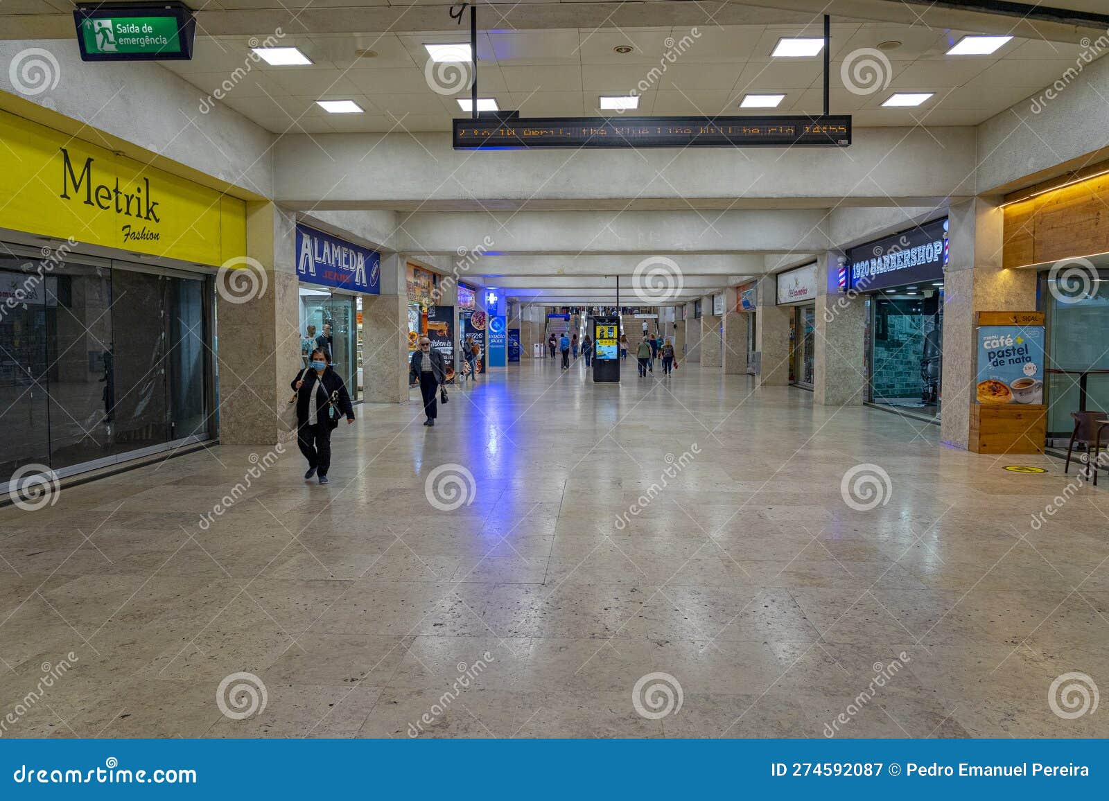 Underground Platform of the Alameda Subway Station in the Commercial ...