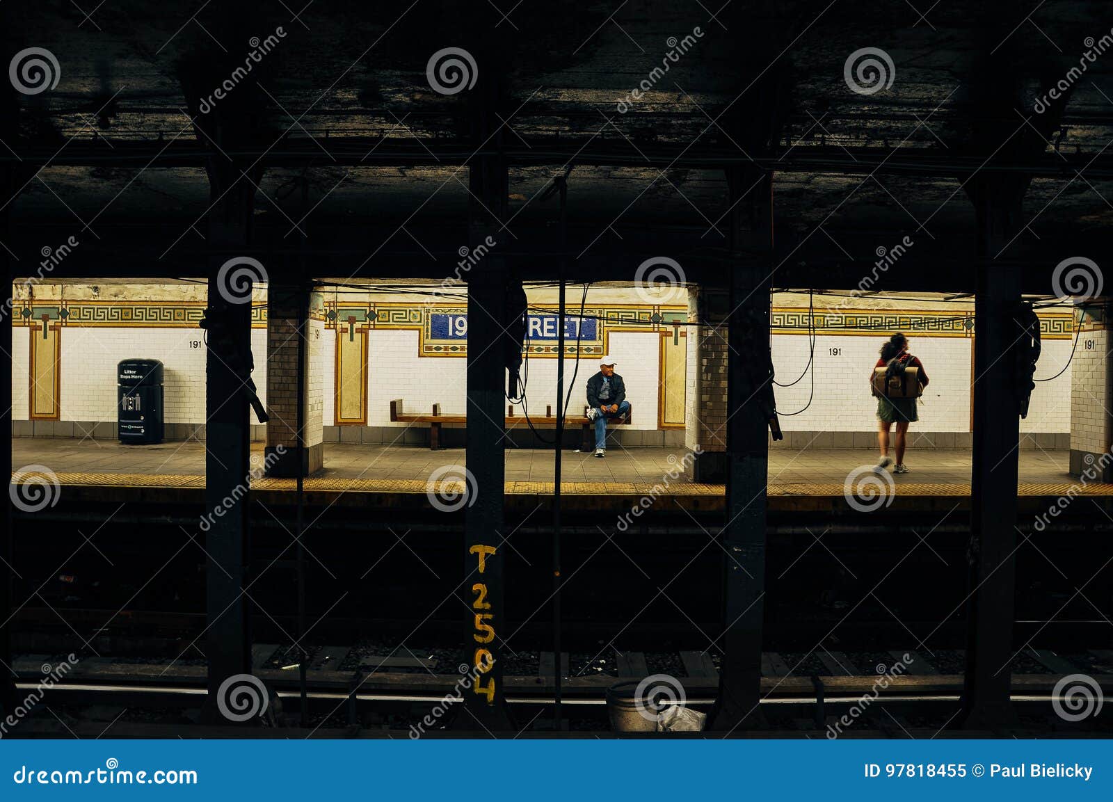 Underground Subway in Manhattan. Editorial Image - Image of brooklyn ...