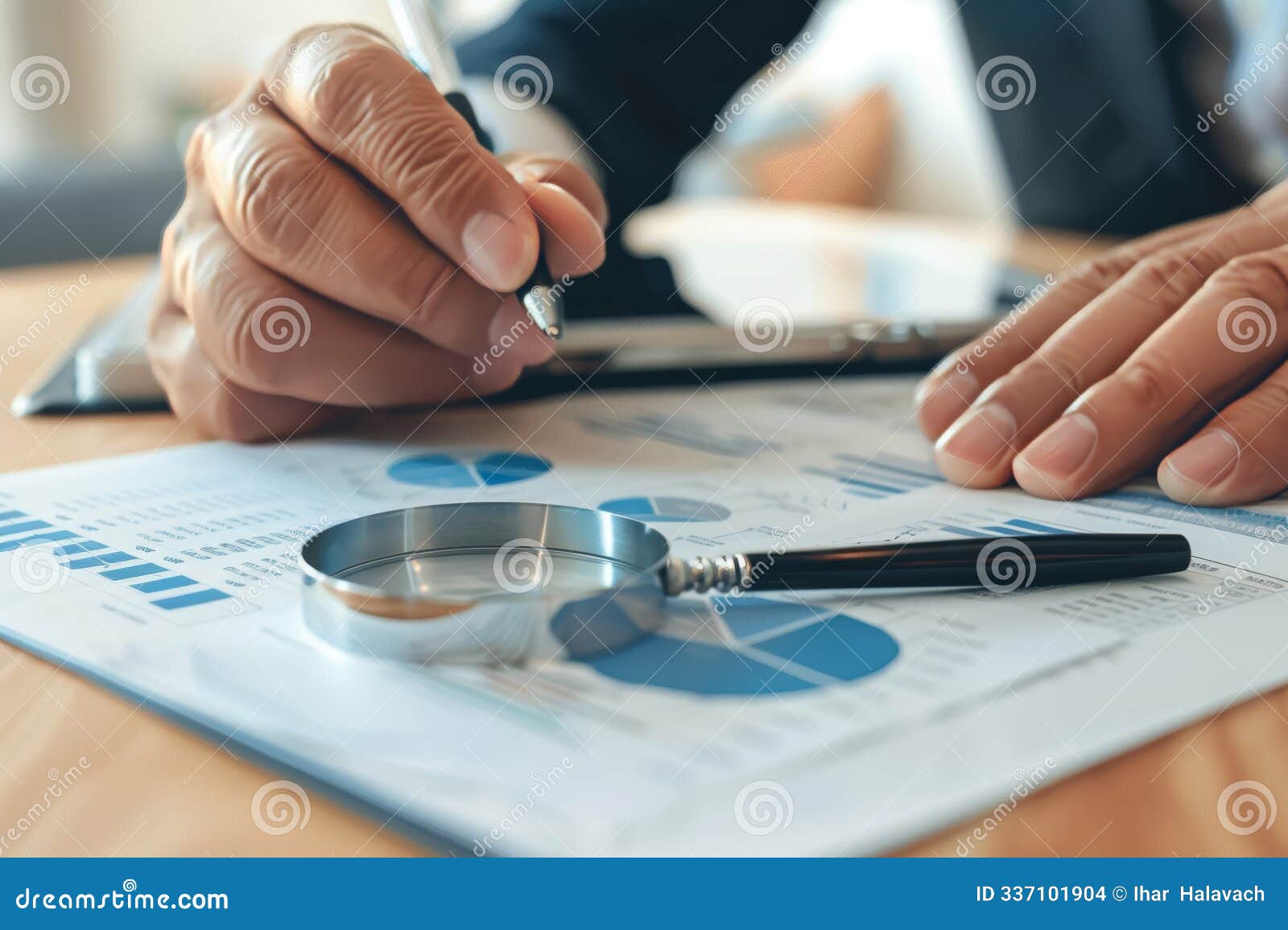 Understanding the Concept of Evidence in Business Its Importance and ...