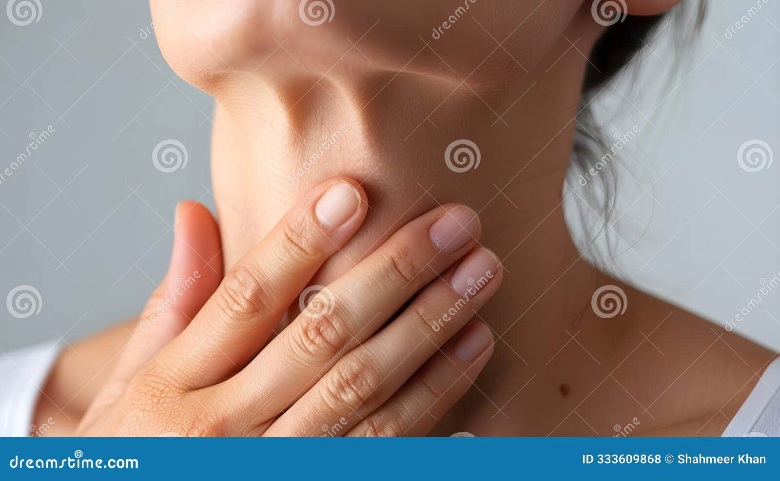 Understanding Thyroid Gland Issues in Women Recognizing Symptoms and ...