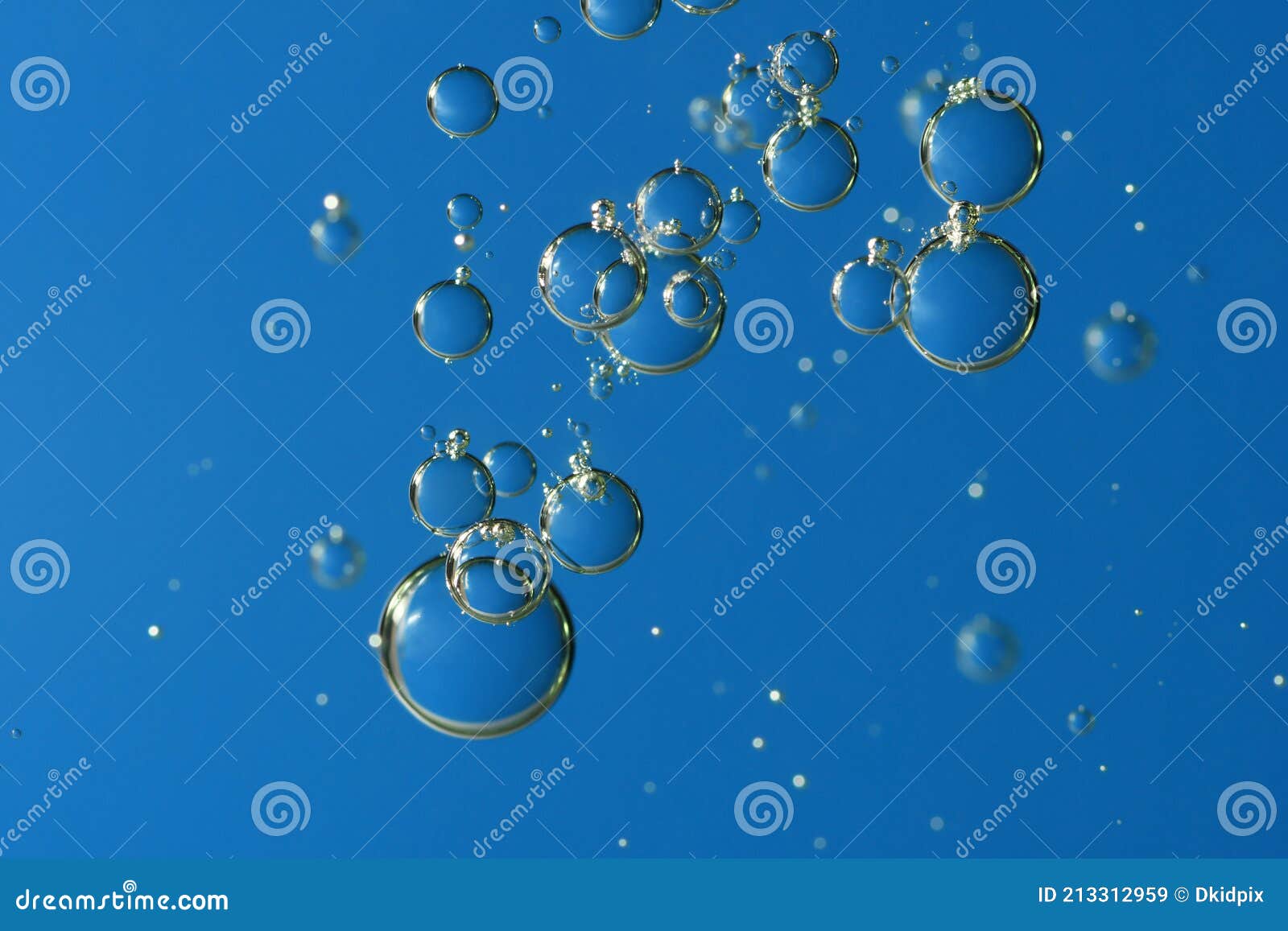 Underwater Bubbles in Dark Blue Stock Image - Image of retro, pattern ...