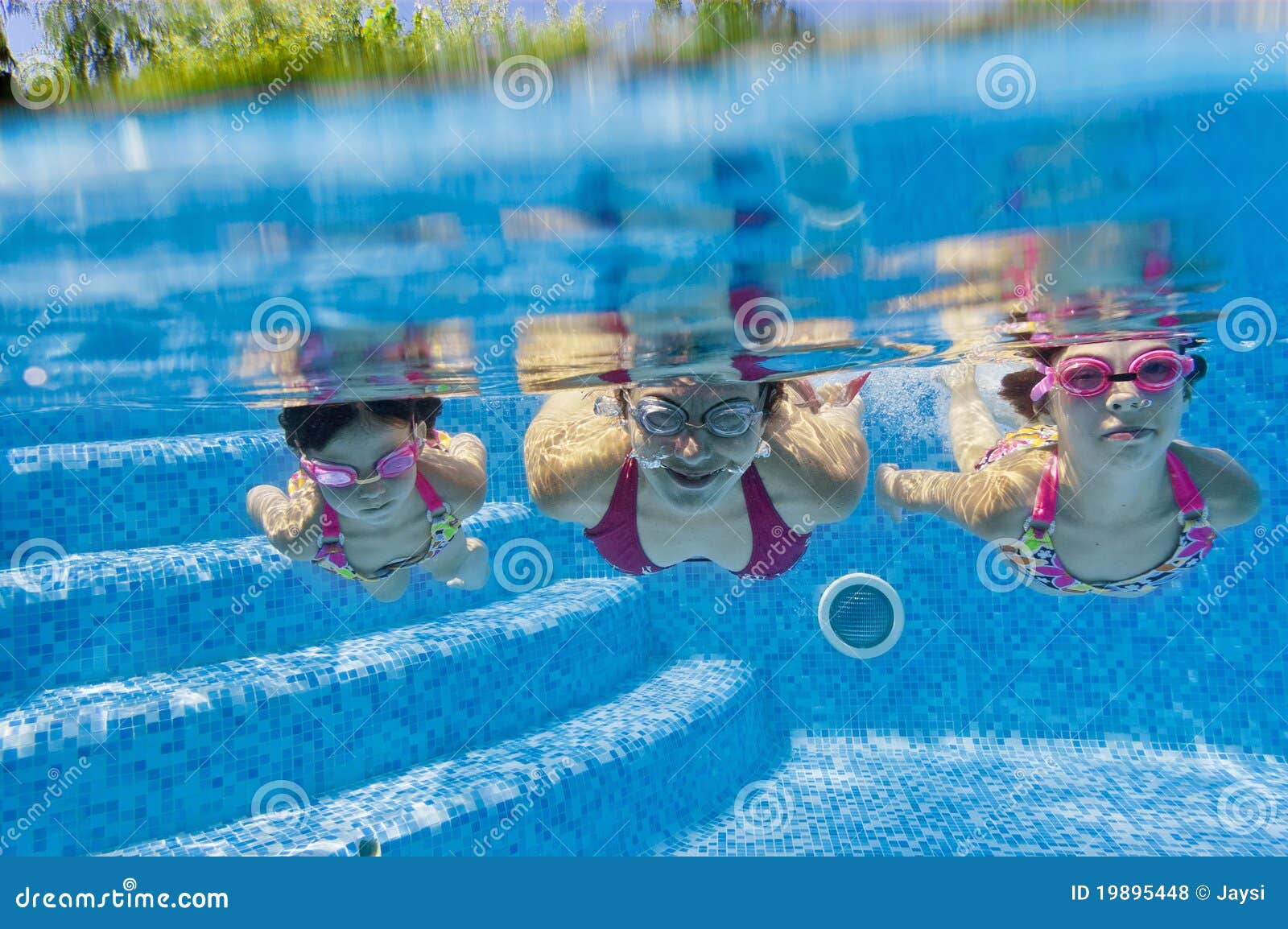 Underwater Family in Swimming Pool Stock Photo - Image of parent, girl ...