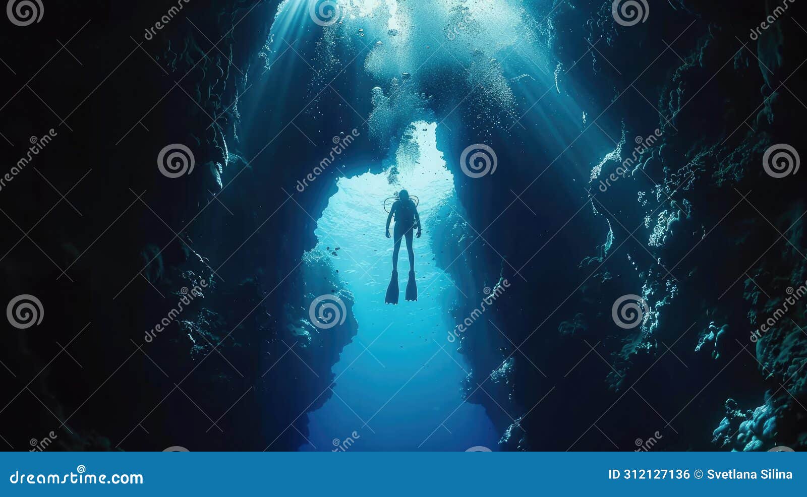 Underwater Glimpse into the Abyss of the Great Blue Hole, Belize ...
