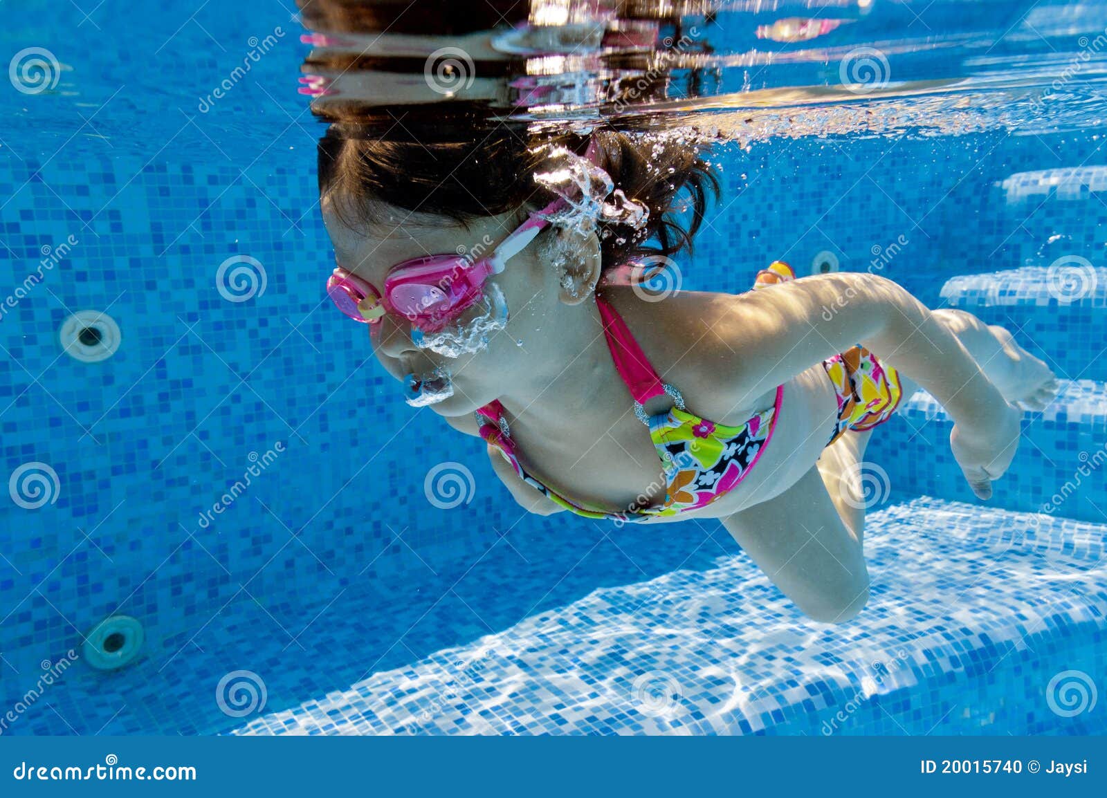 Underwater Kid in Swimming Pool Stock Photo - Image of healthy, cute ...