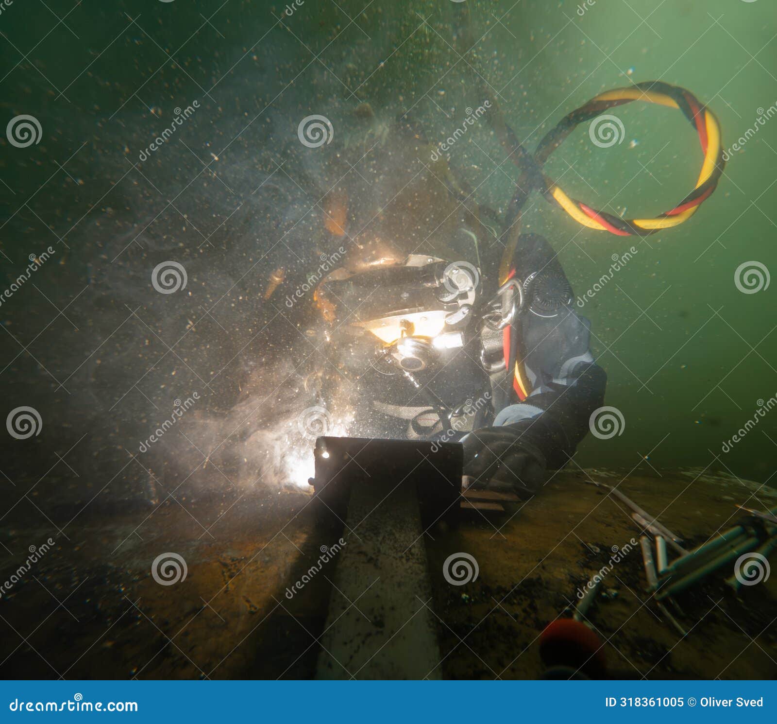 Underwater Welding in Deep Ocean Depths Stock Image - Image of worker ...
