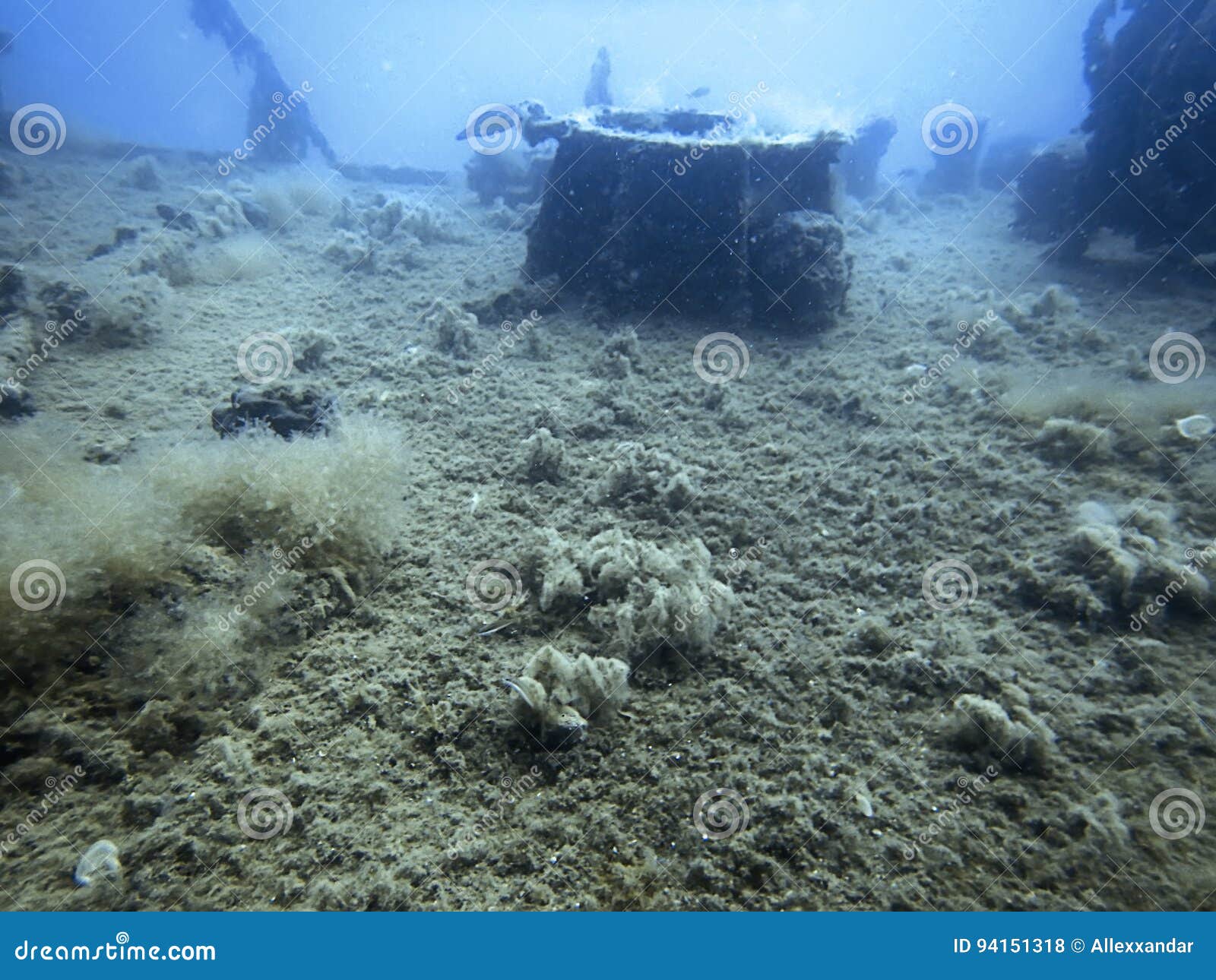 Underwater Wreck. Underwater Shipwreck Stock Photo - Image of travel ...
