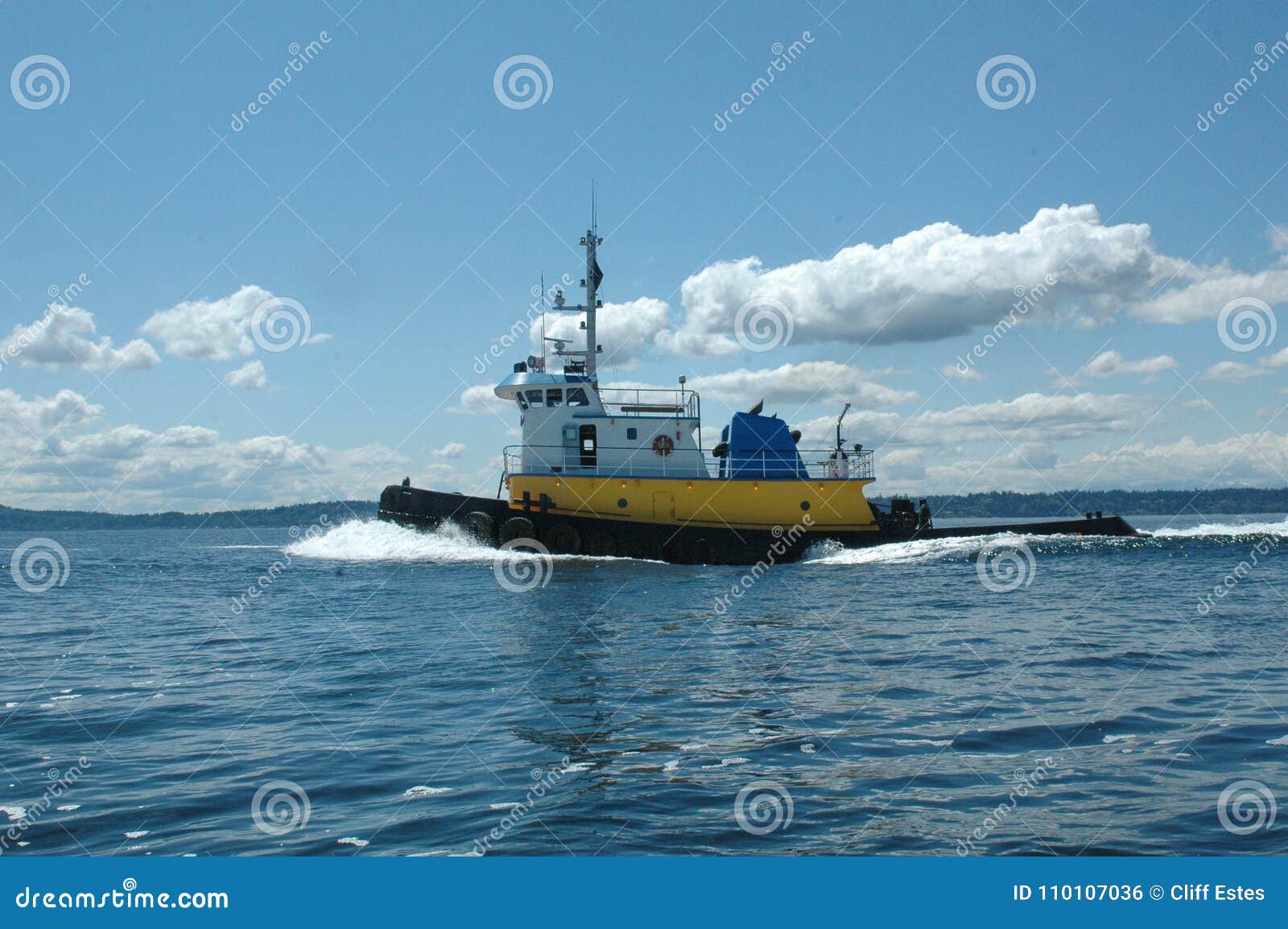 Tug Boat Making Way stock photo. Image of outdoors, sound - 110107036