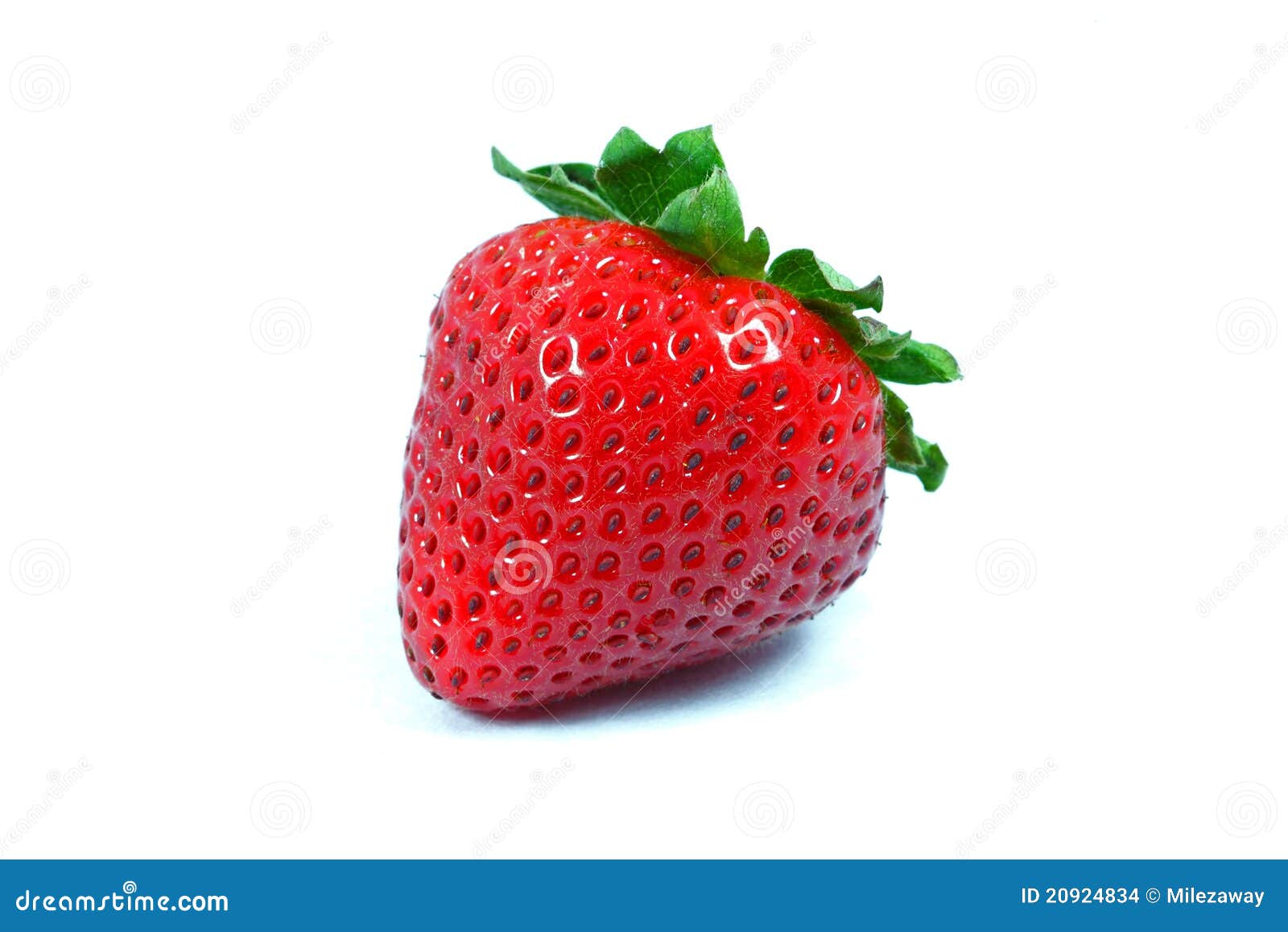 Une fraise rouge photo stock. Image du rouge, couleur - 20924834