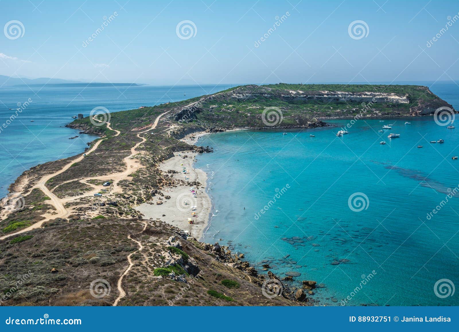 Une Vue De Tour De Tharros, Sardaigne Image stock - Image du littoral ...