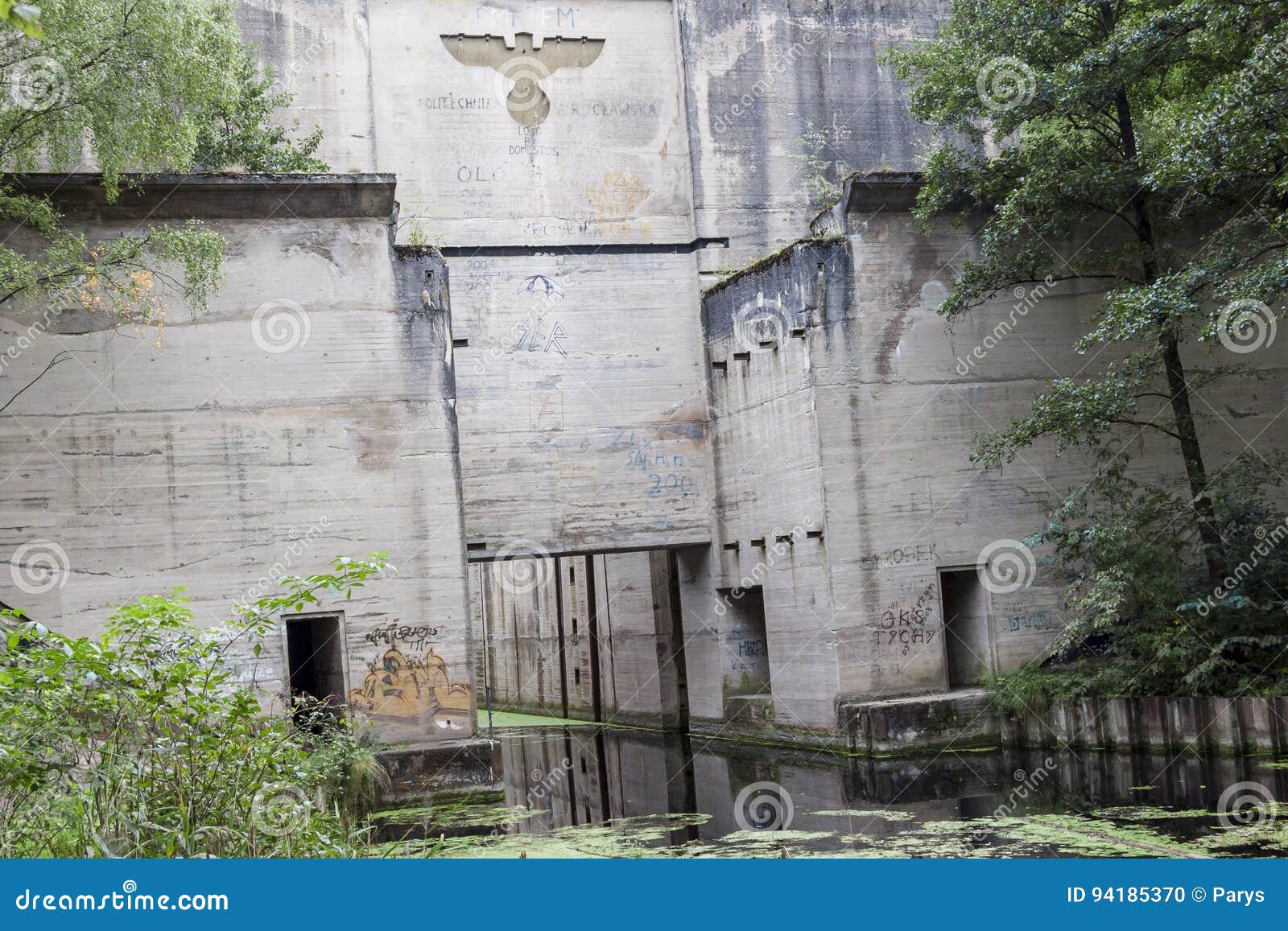 Unfertige Deutsche Schleuse in Lesniewo, Polen Stockfoto - Bild von ...