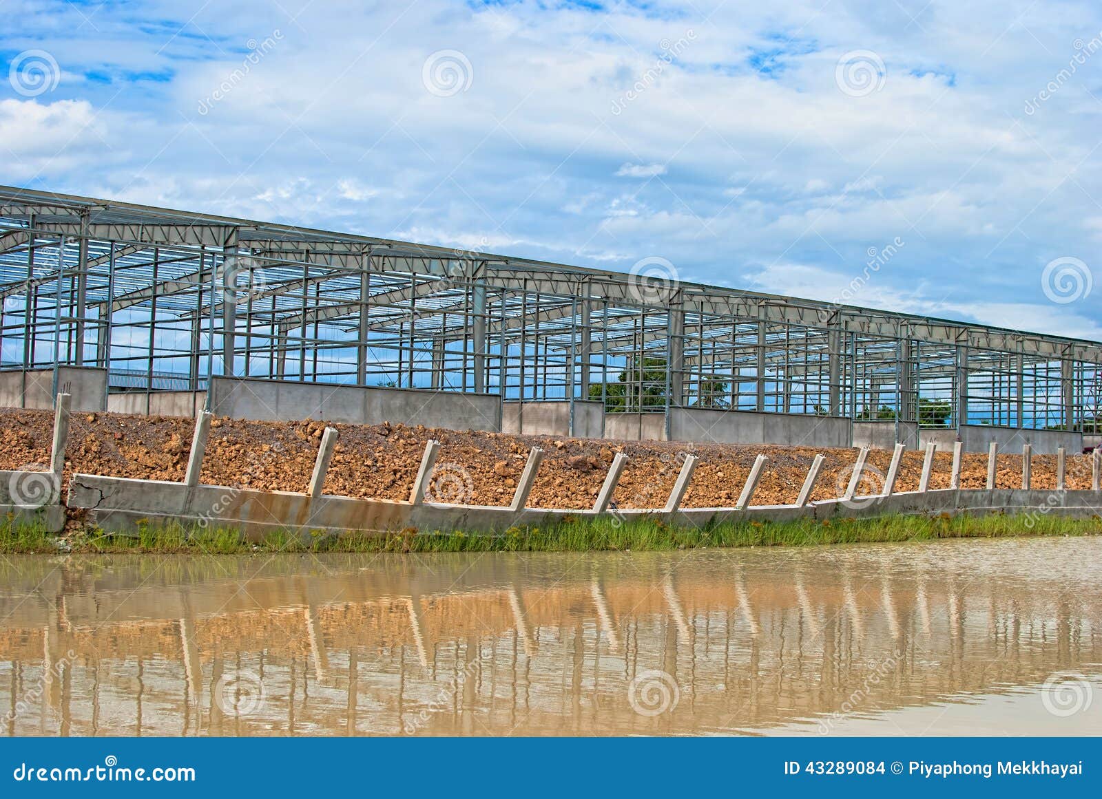 Unfinished factory stock photo. Image of exterior, obsolete - 43289084