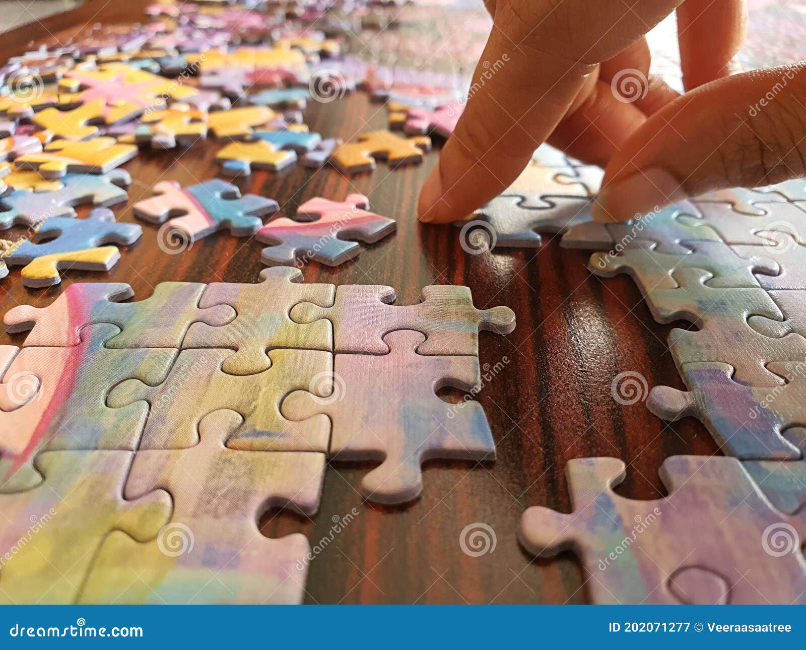 Unfinished jigsaw puzzles stock image. Image of challenge - 202071277