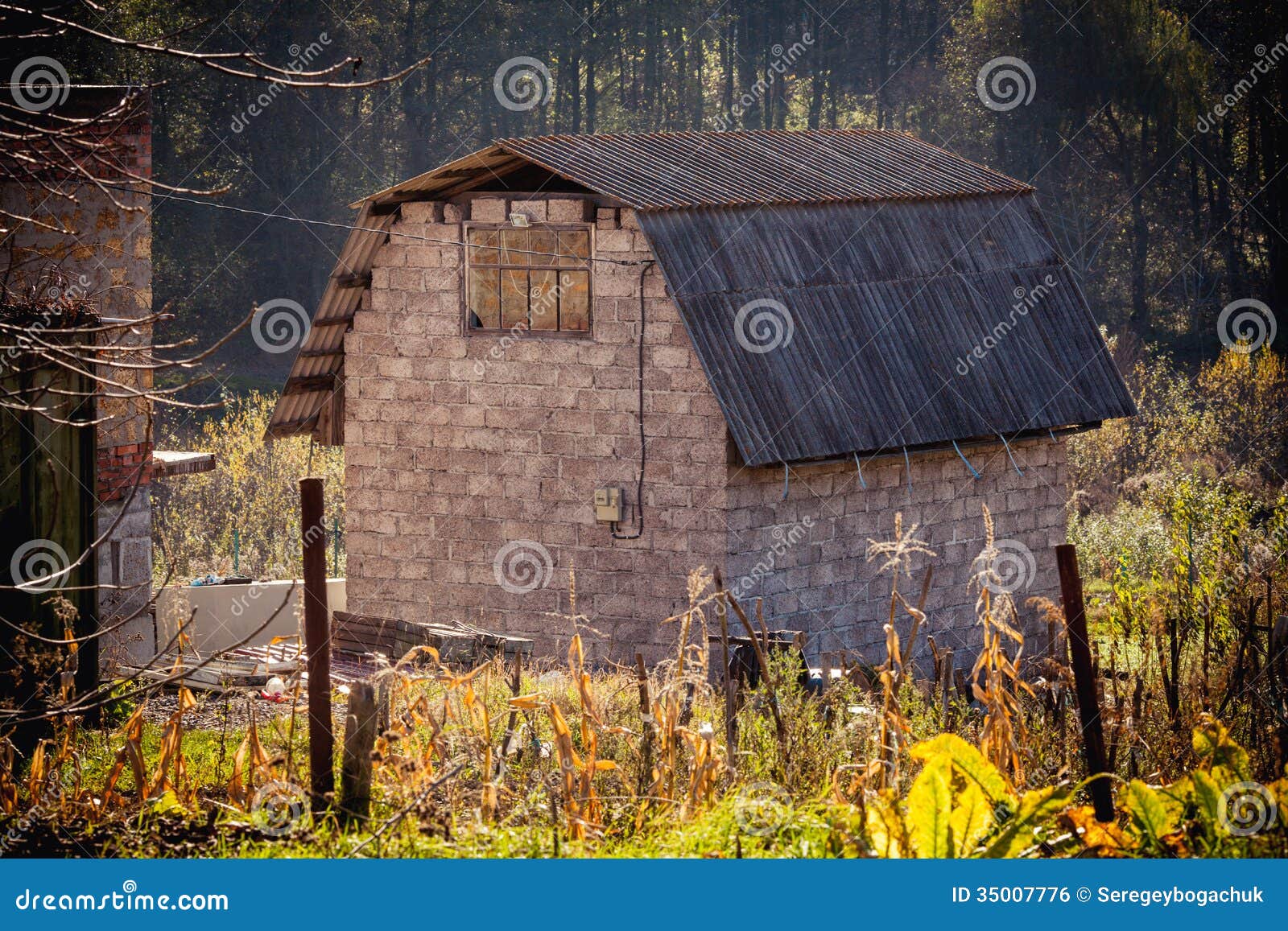 The unfinished old house stock photo. Image of building - 35007776