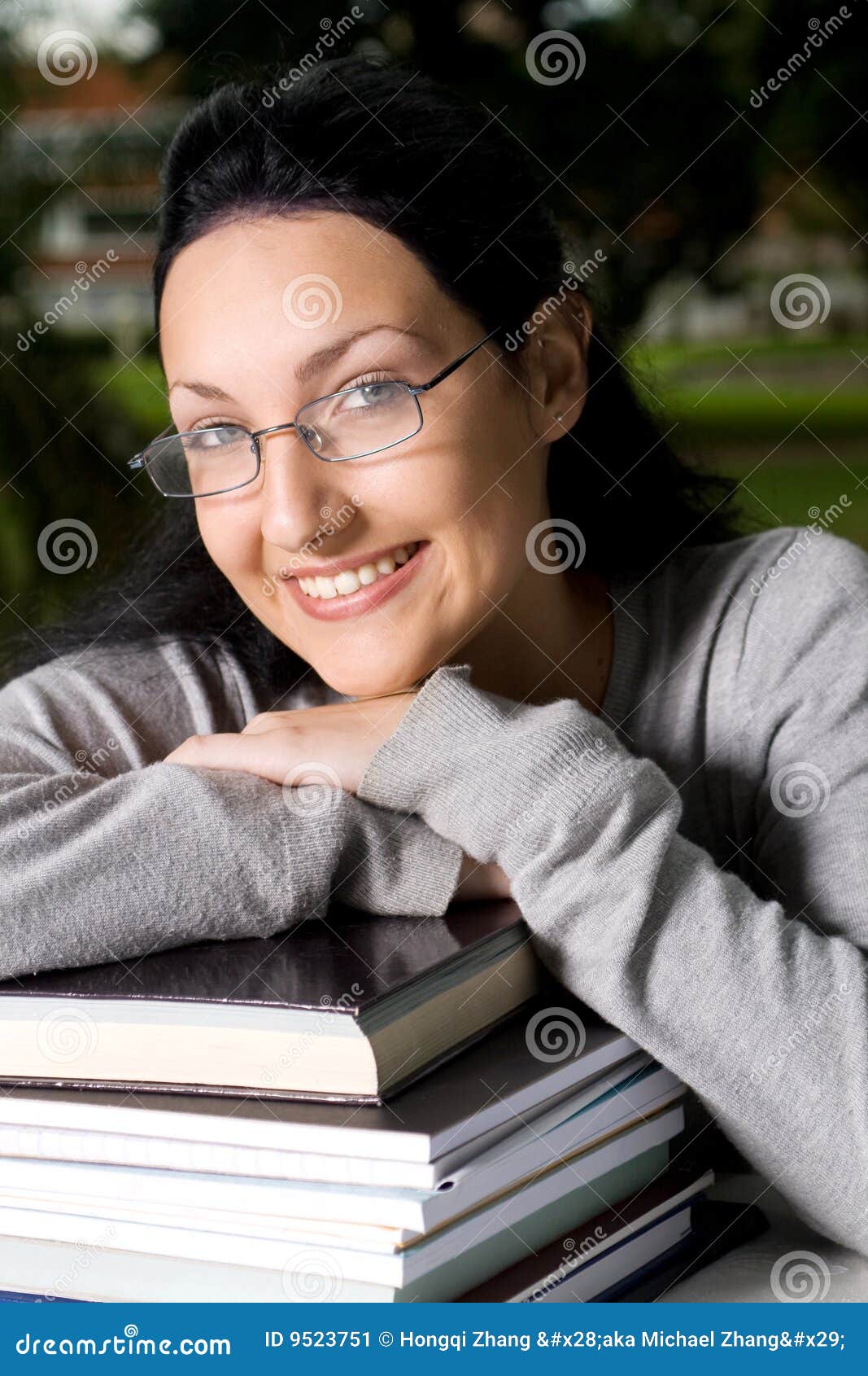 Uni student stock image. Image of face, cheerful, pretty - 9523751