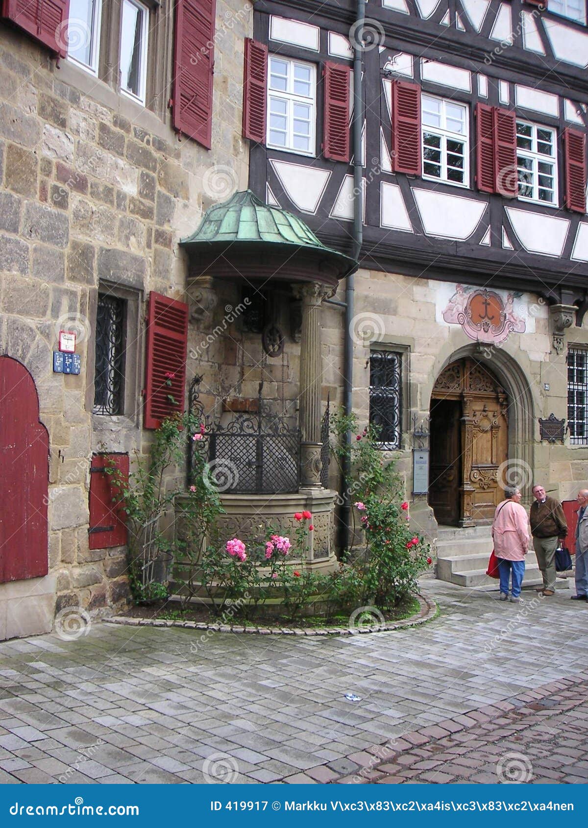 Unico fotografia editoriale. Immagine di montatura, parete - 419917