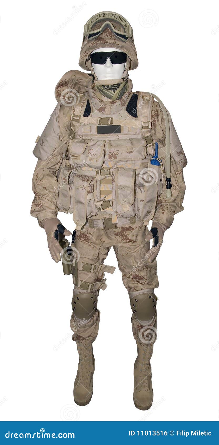 Uniforme del soldado foto de archivo. Imagen de desierto - 11013516