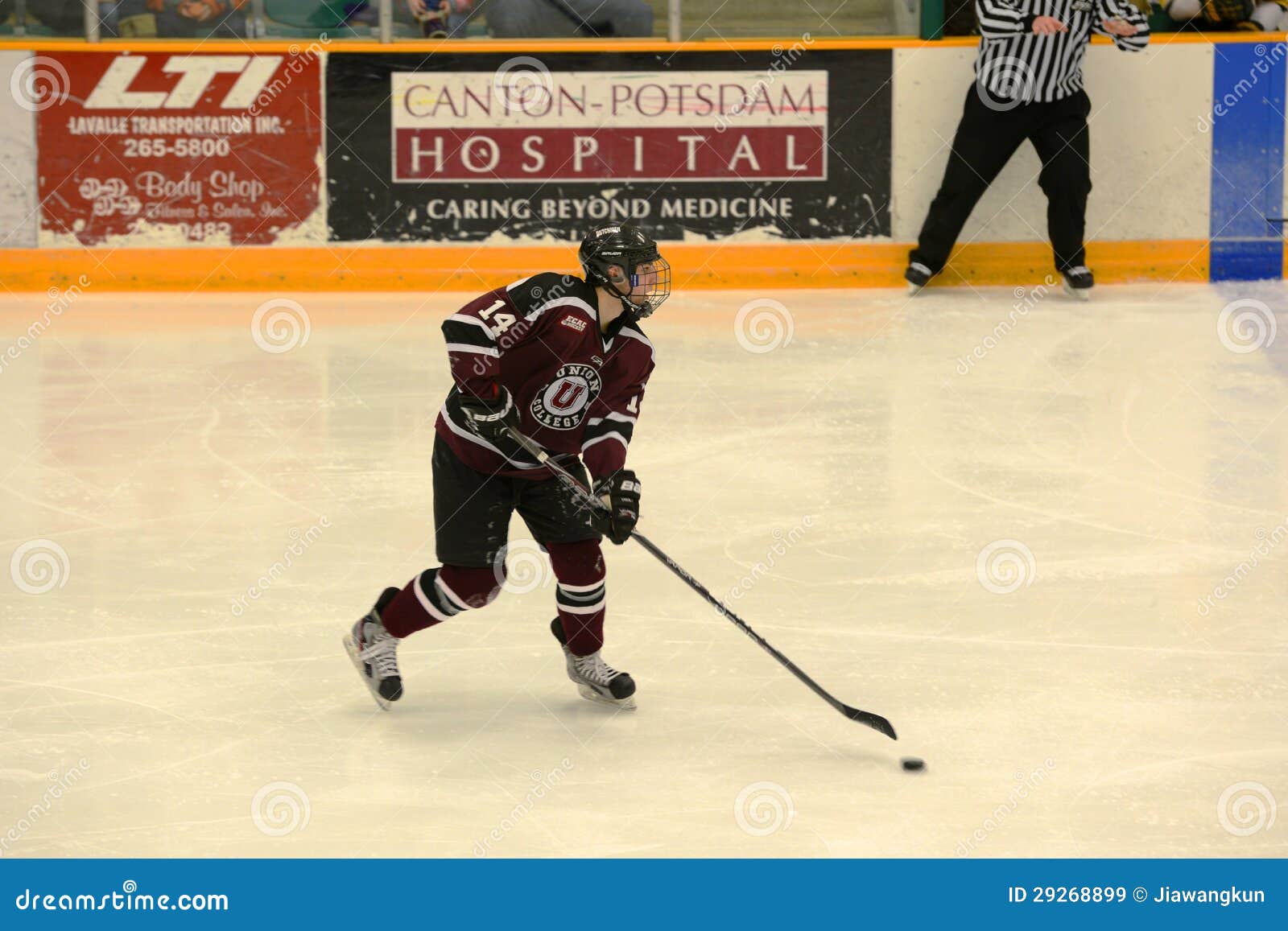 Union #14 in NCAA Hockey Game Editorial Stock Image - Image of ...
