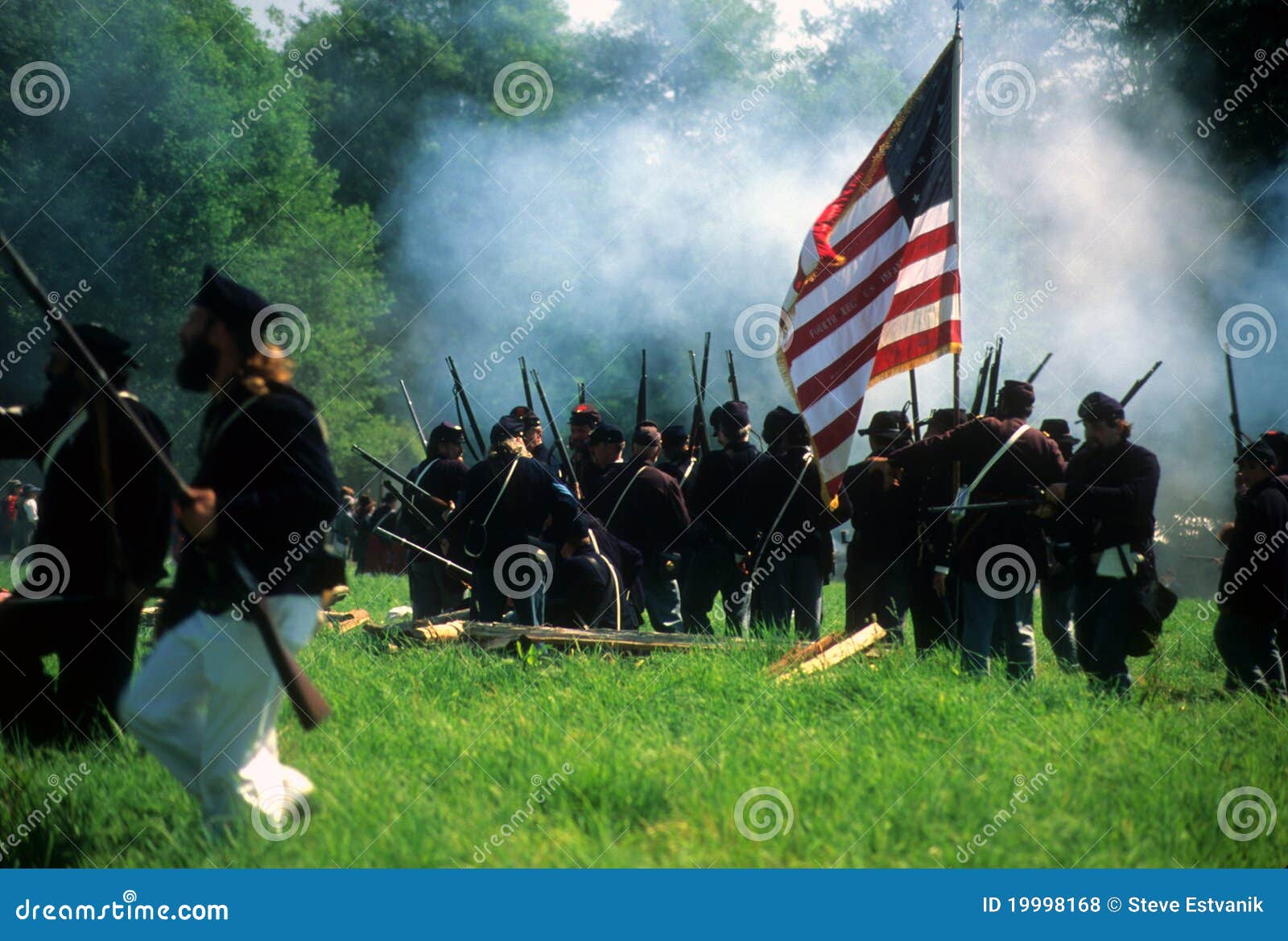 Union infantry line fires editorial stock photo. Image of guns - 19998168