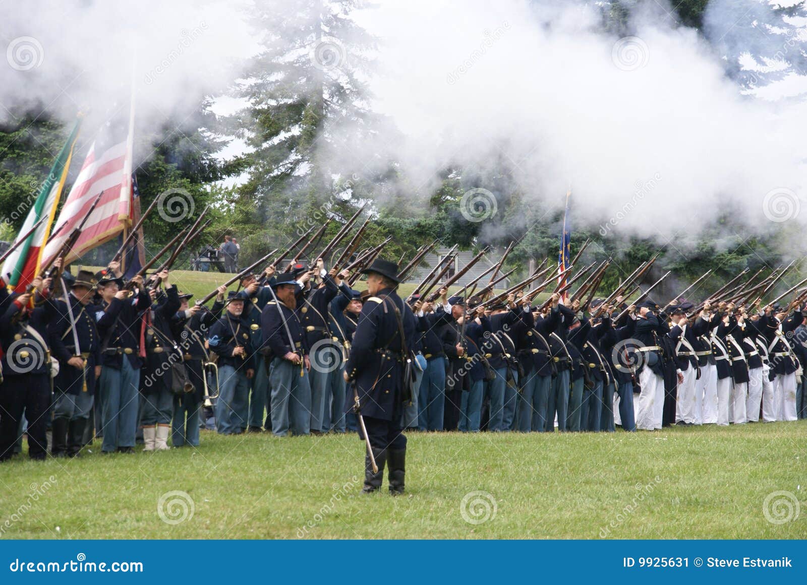 Union infantry line firing editorial photo. Image of living - 9925631