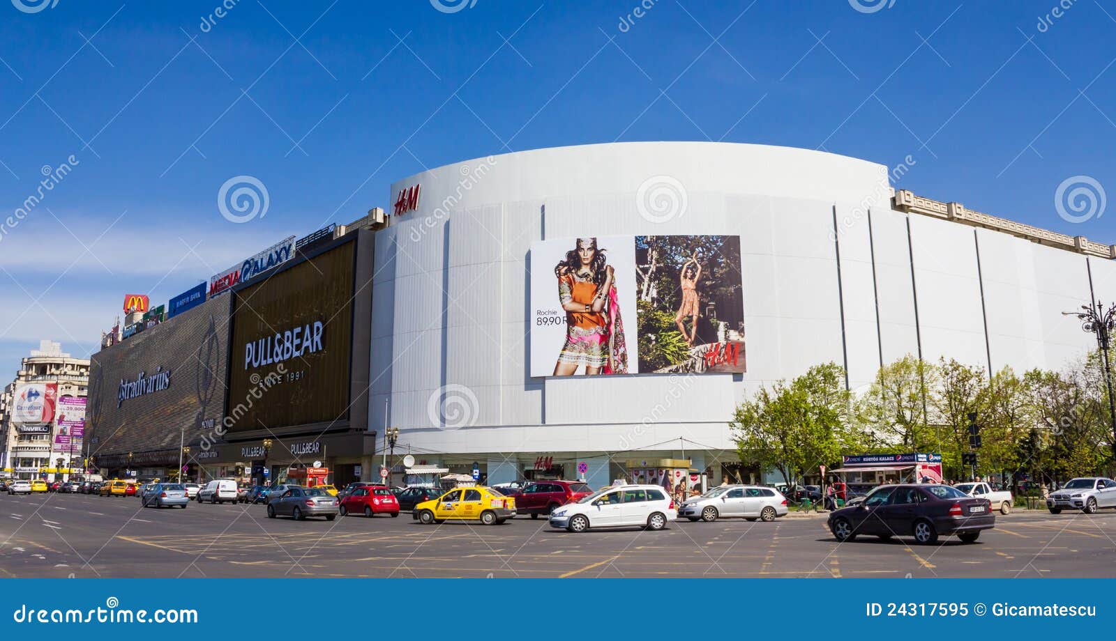 Union Square editorial image. Image of mall, business - 24317595