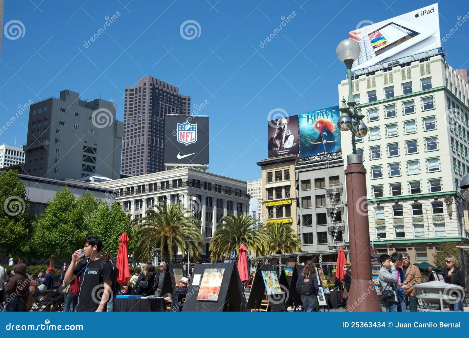 Union Square San Francisco editorial stock image. Image of sightseeing ...