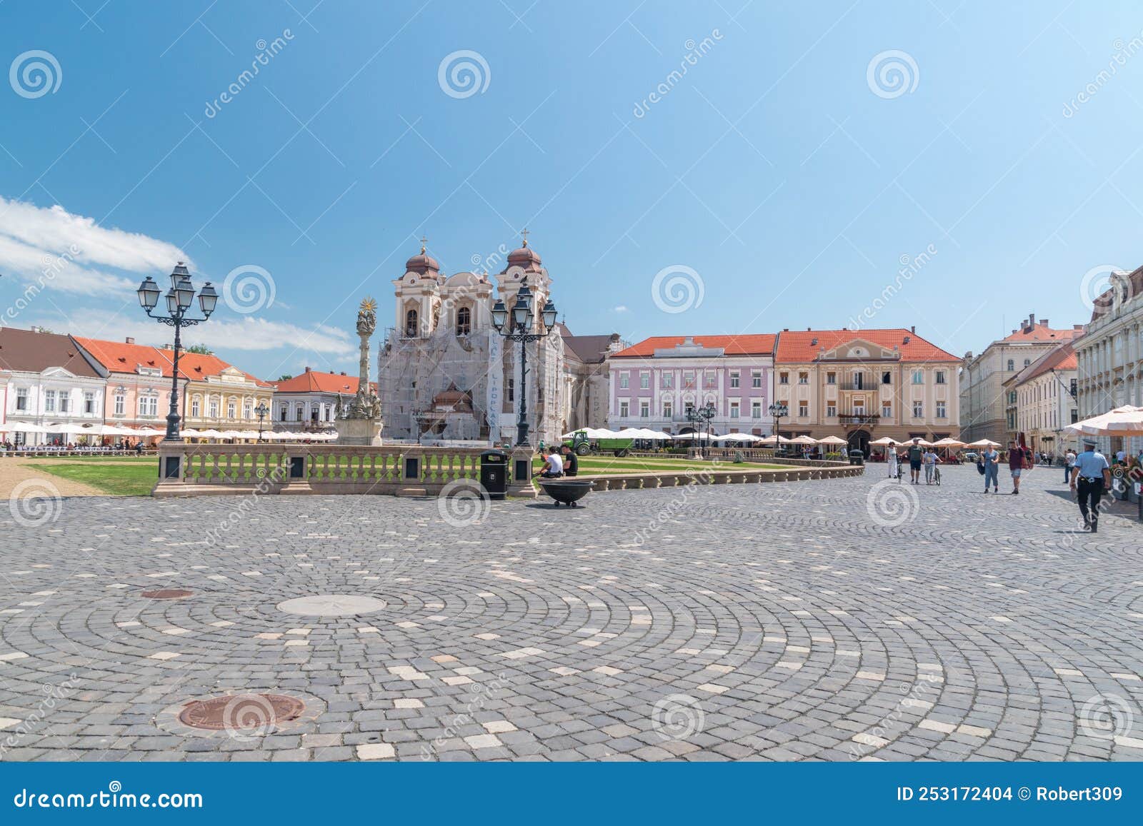 Union Square in Timisoara editorial stock image. Image of architecture ...