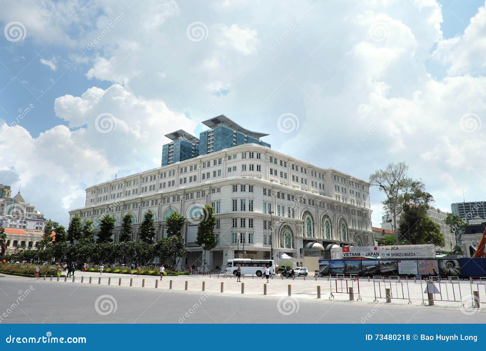 Union Square (VinCom a&B) Editorial Stock Photo - Image of building ...