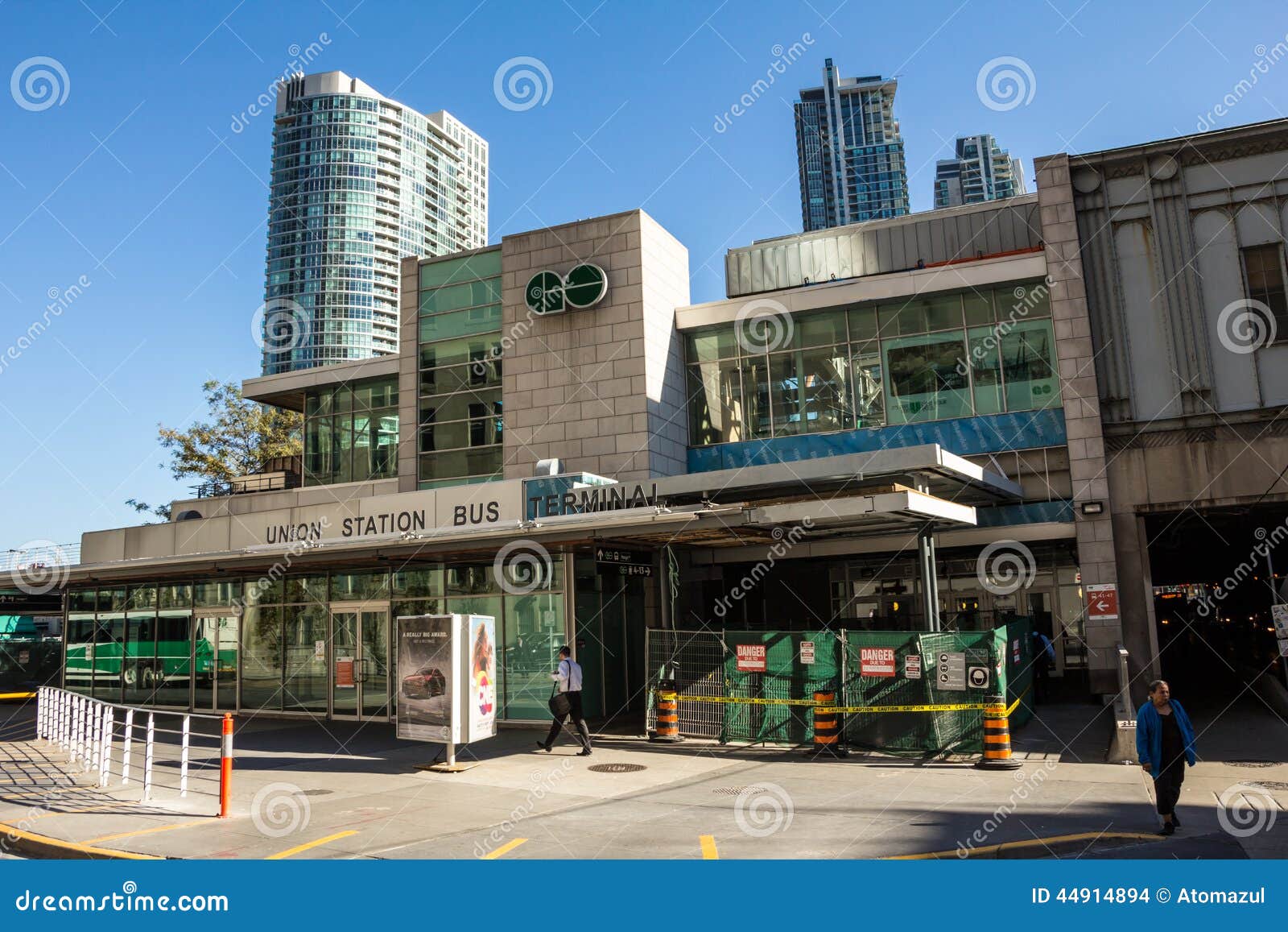 Union Station Bus Terminal Toronto Editorial Stock Image - Image of ...