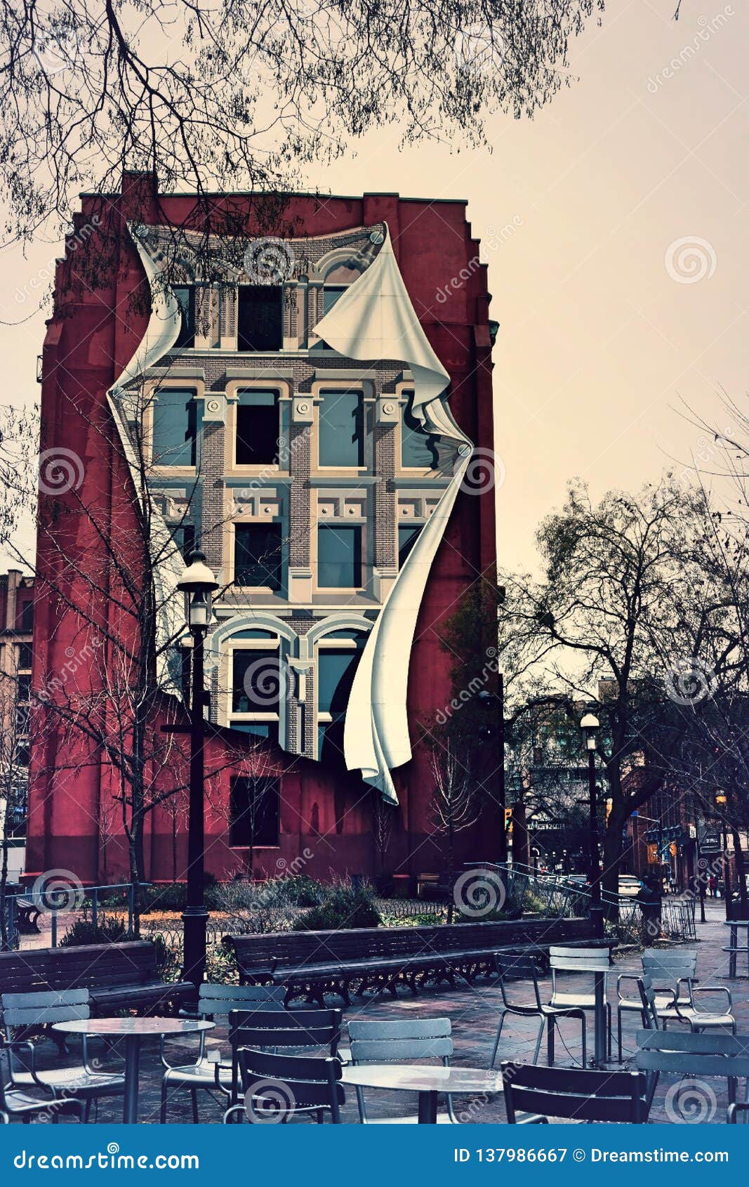 Unique Building - Aka the Flatiron Building Editorial Photography ...