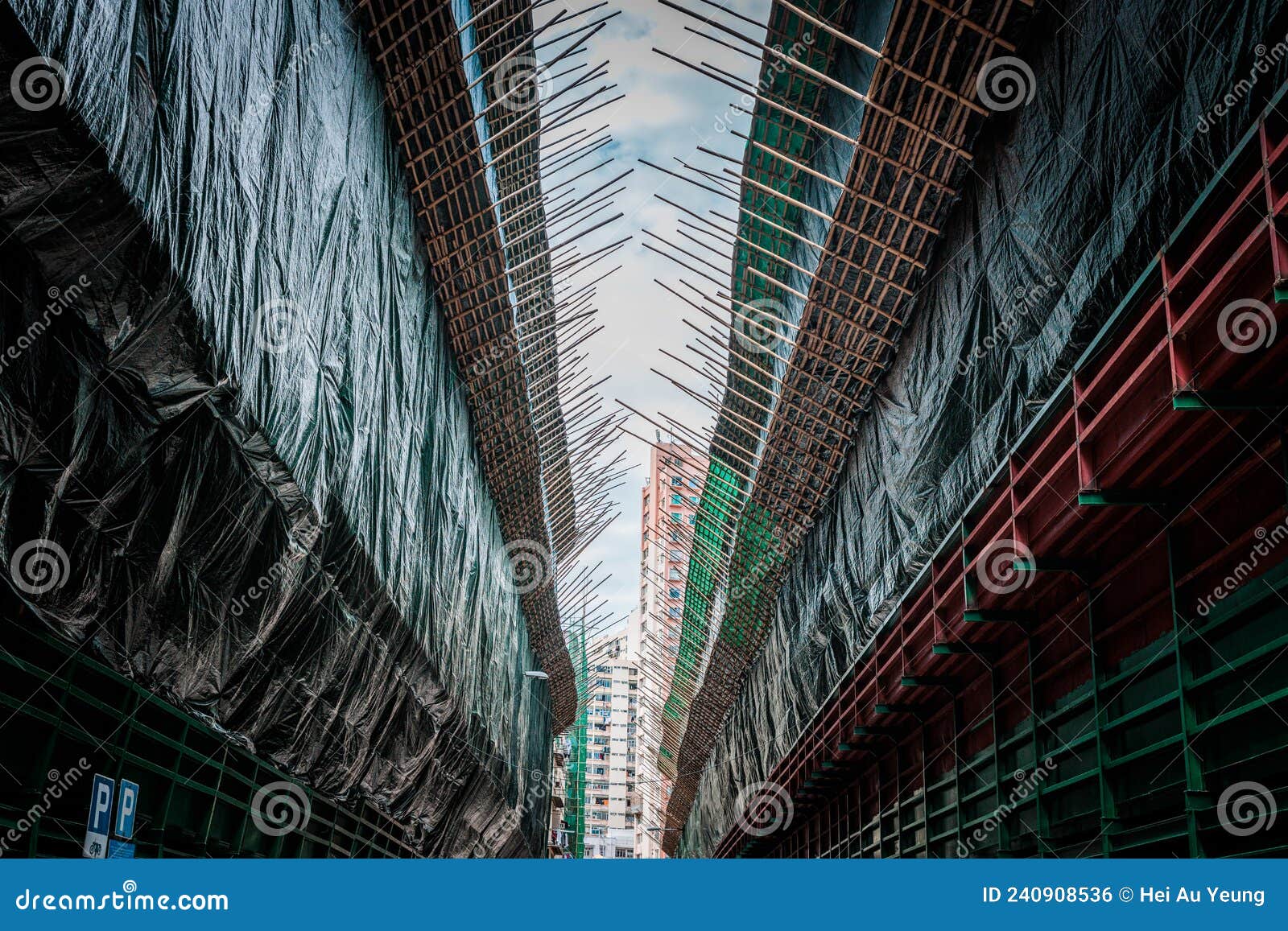 The Unique Construction Method from Hong Kong Construction Site ...