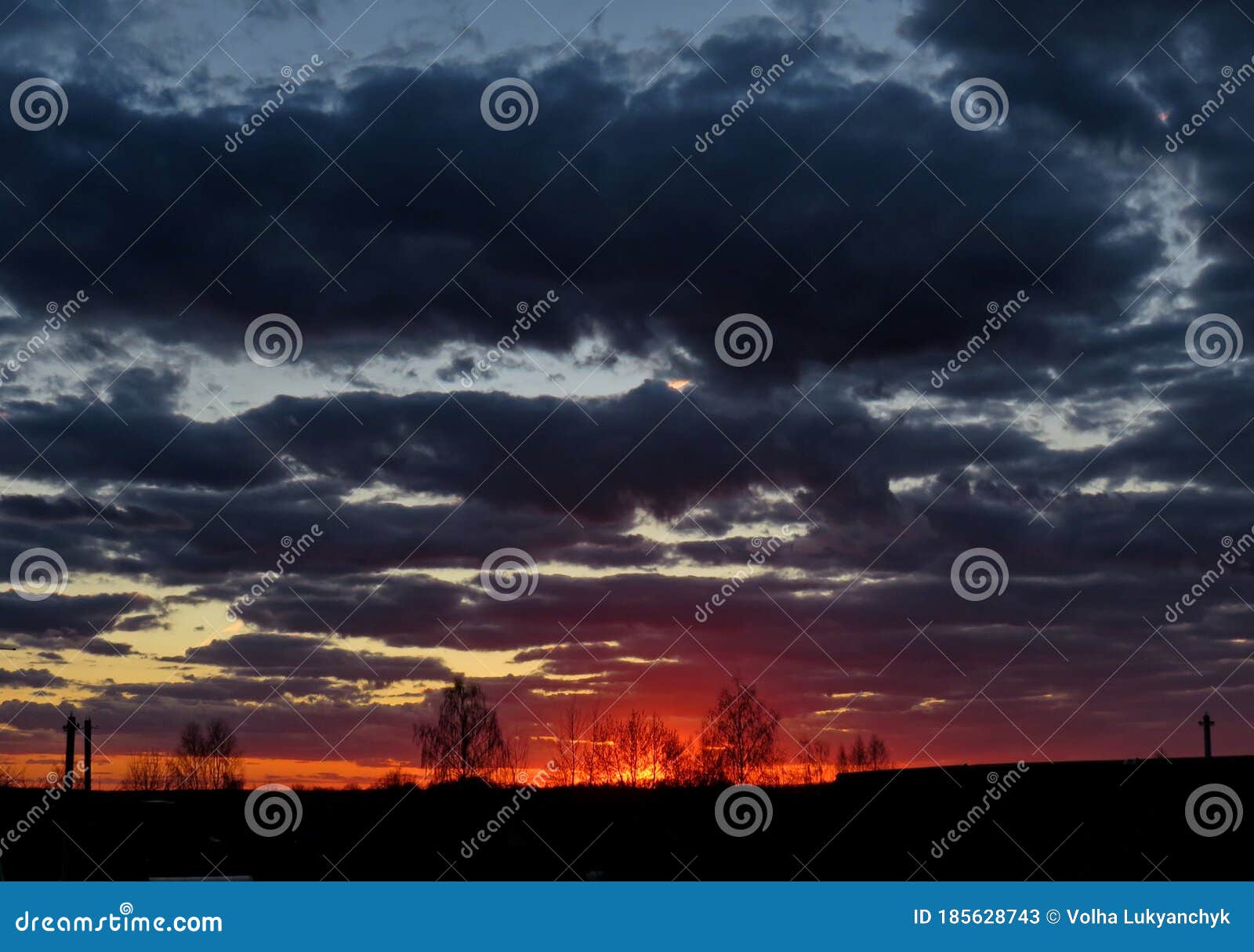 The Unique Sunset in Spring Stock Image - Image of dawn, outdoor: 185628743