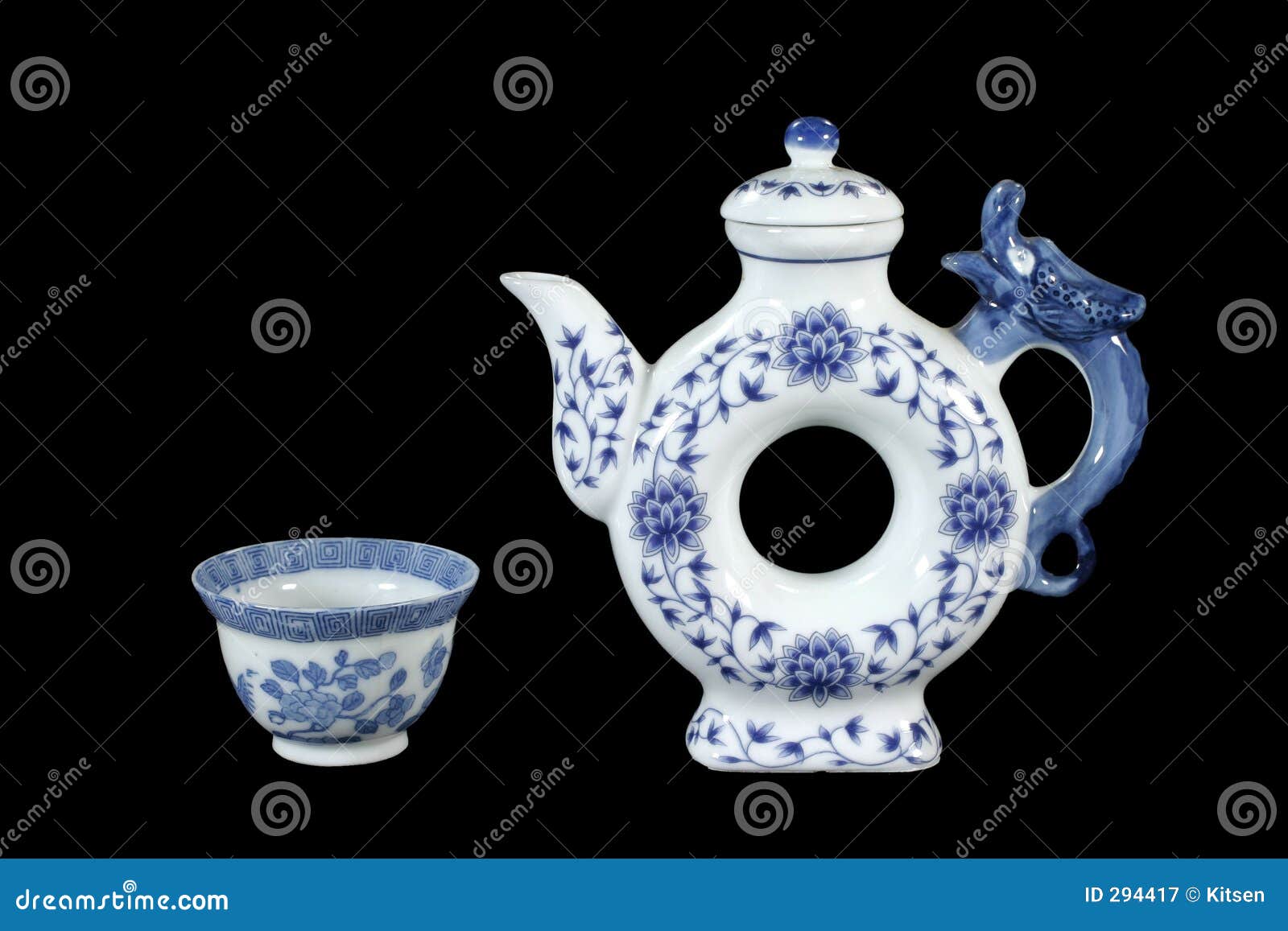Unique teapot and teacup stock image. Image of fine, dragon - 294417