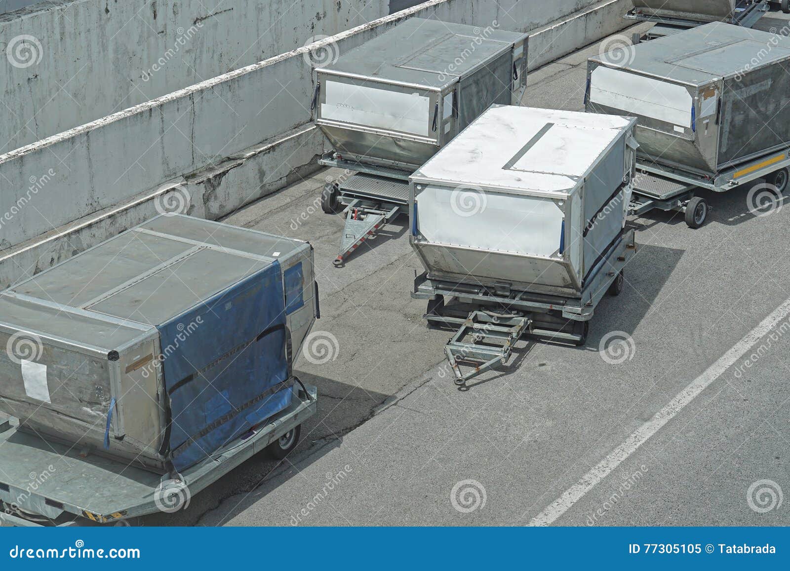 Unit load devices stock image. Image of aircraft, containers - 77305105