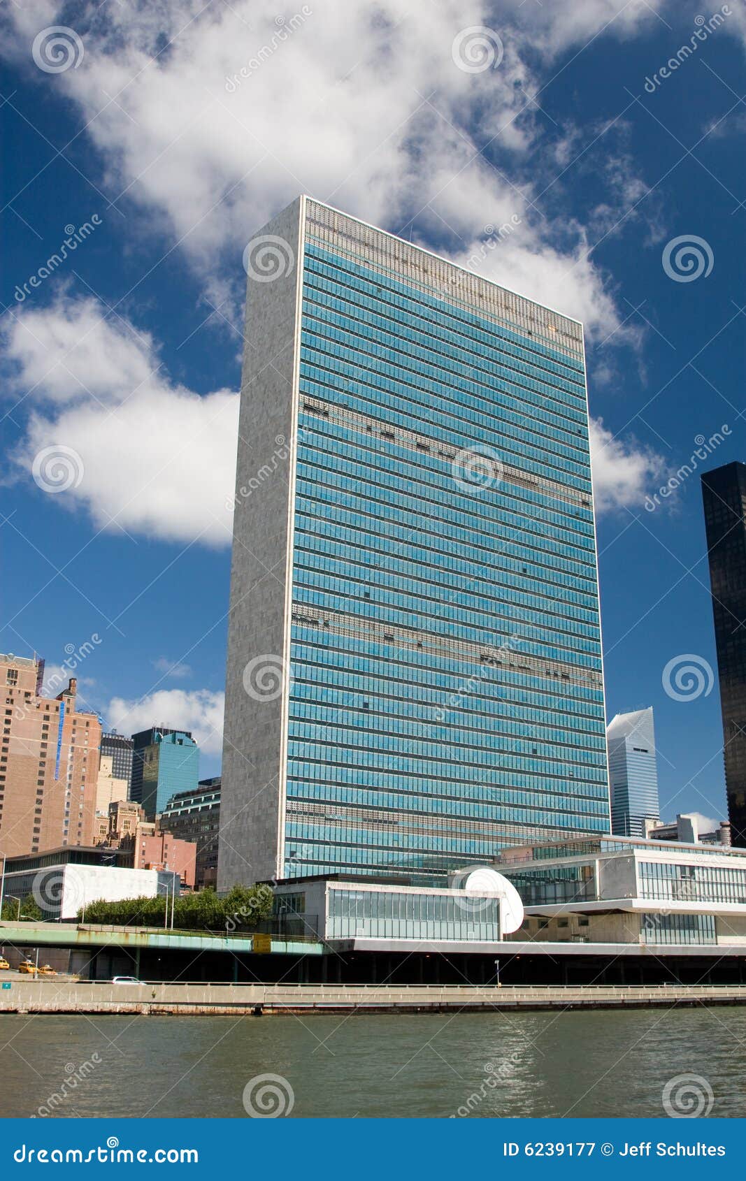 United Nations Building editorial photography. Image of government ...