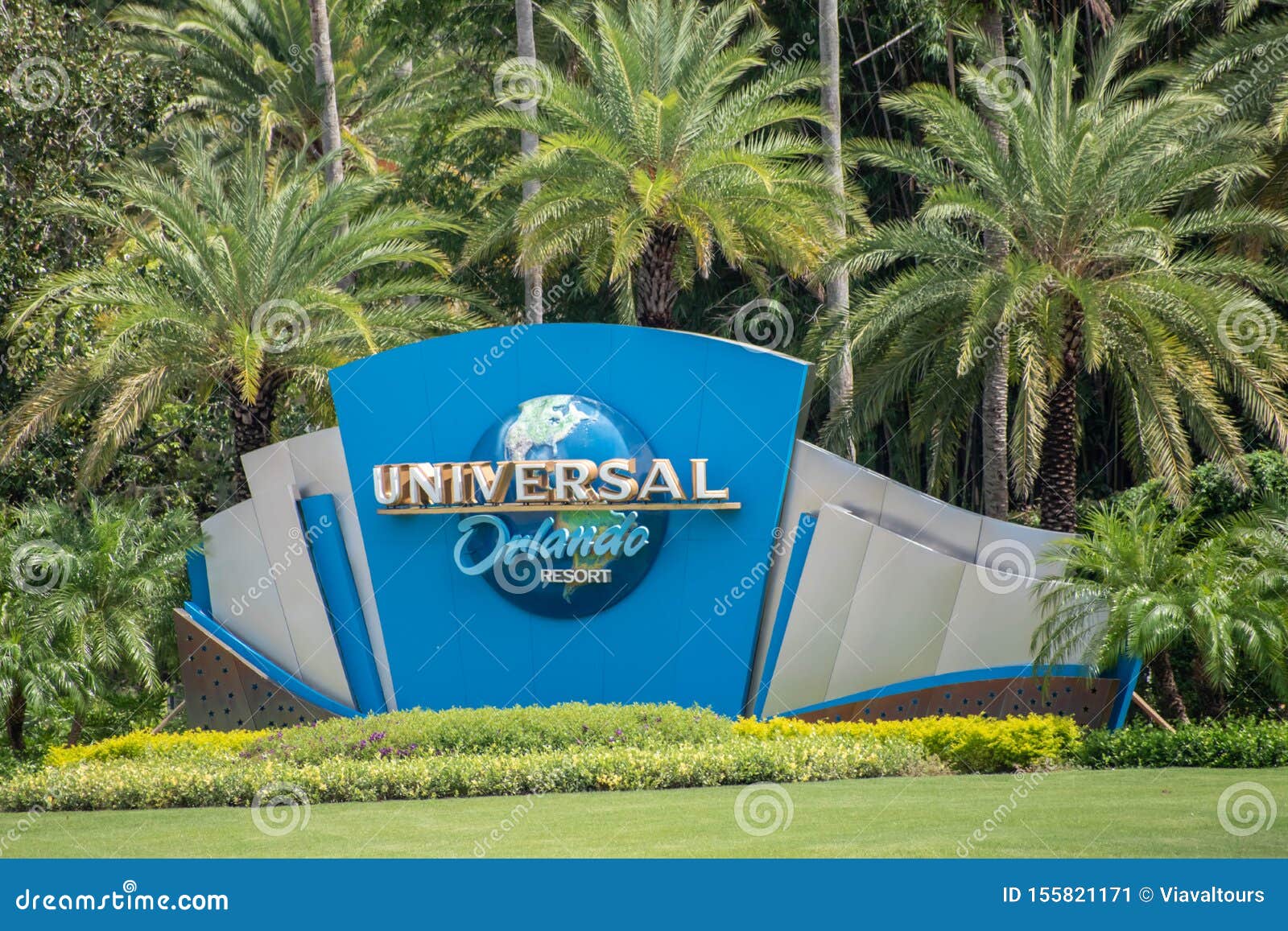 Universal Orlando Sign at Universal Studios Area 2 Editorial Photo ...
