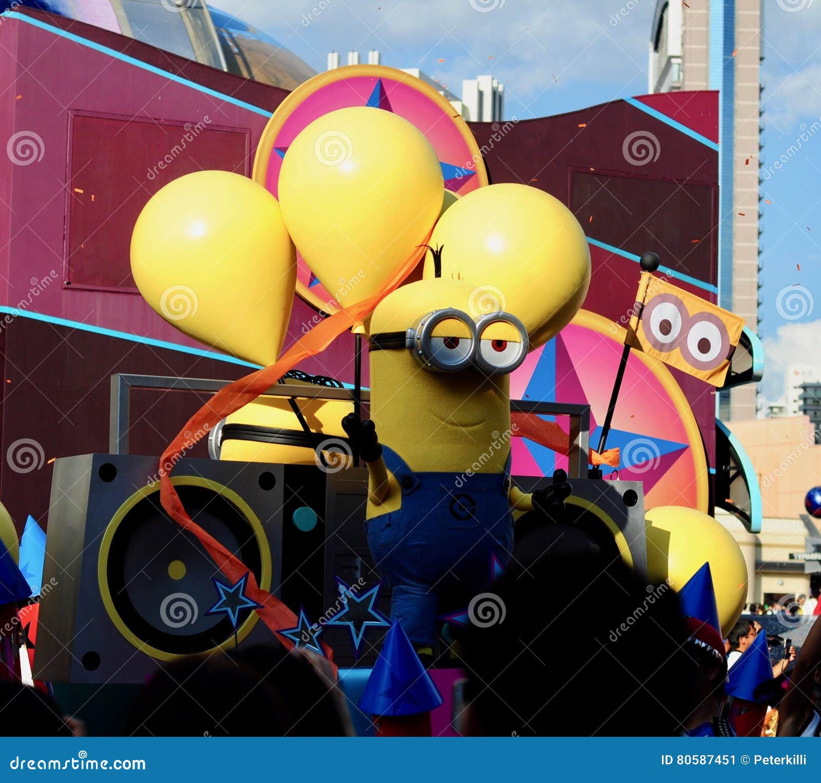 Universal Studio Minion Osaka Japan Editorial Photo - Image of parade ...